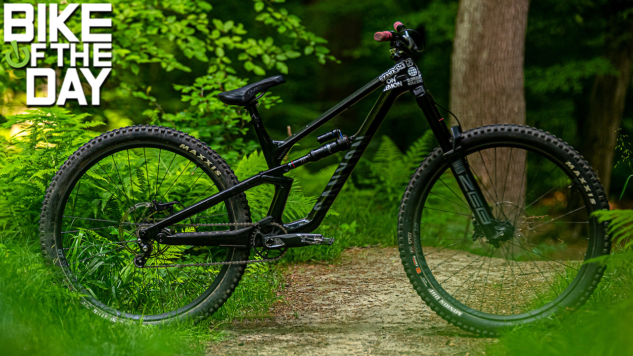 Canyon Torque 29 CF7 2022 slopeduro - JacekSlonik's Bike Check - Vital MTB
