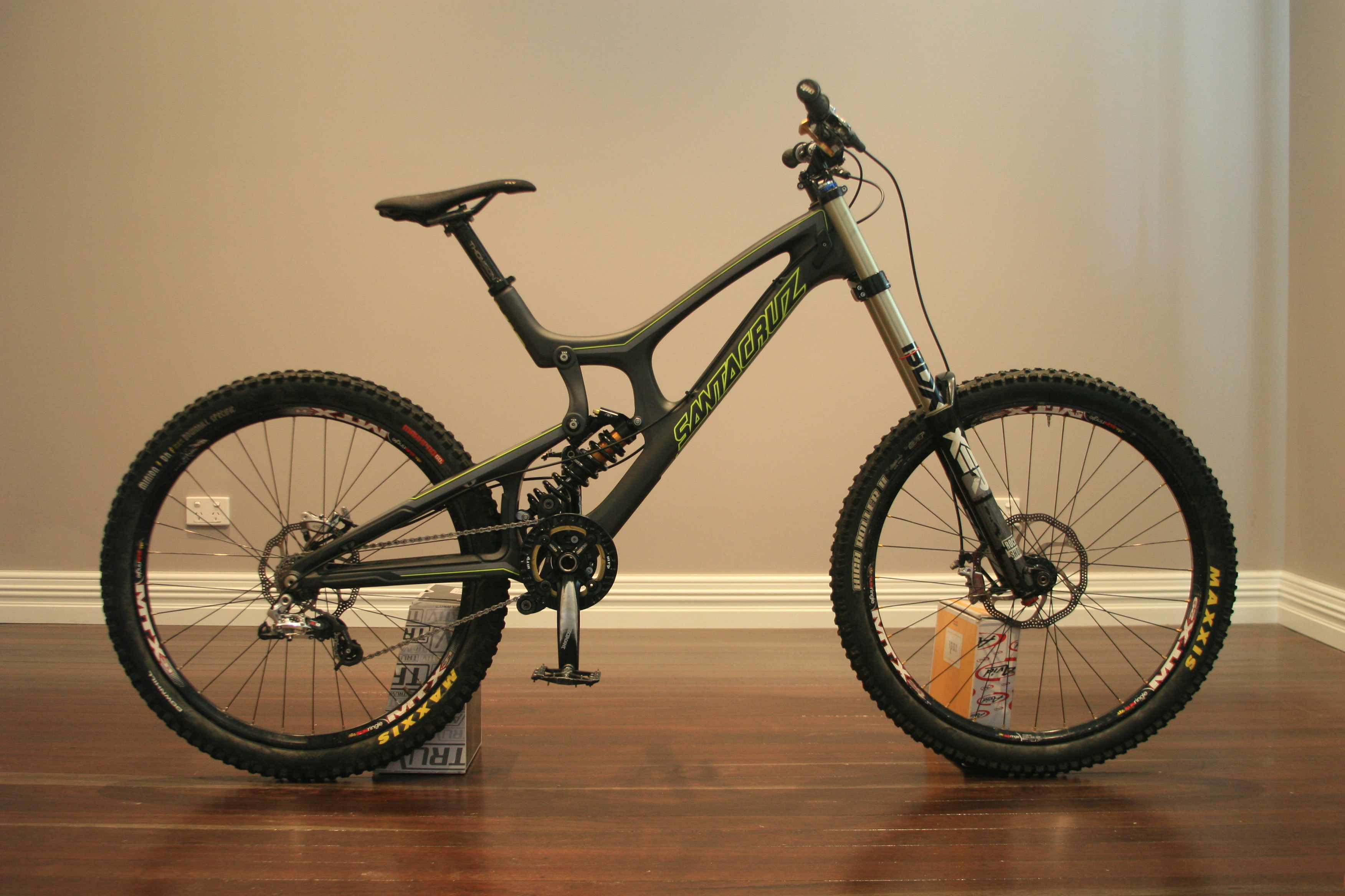 2013 V10 - Dream Ride - 2kansharan's Bike Check - Vital MTB