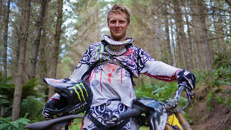 Louis Hamilton - Rotorua, NZ.. Team Monster/Specialized - EIVOMEDIA ...