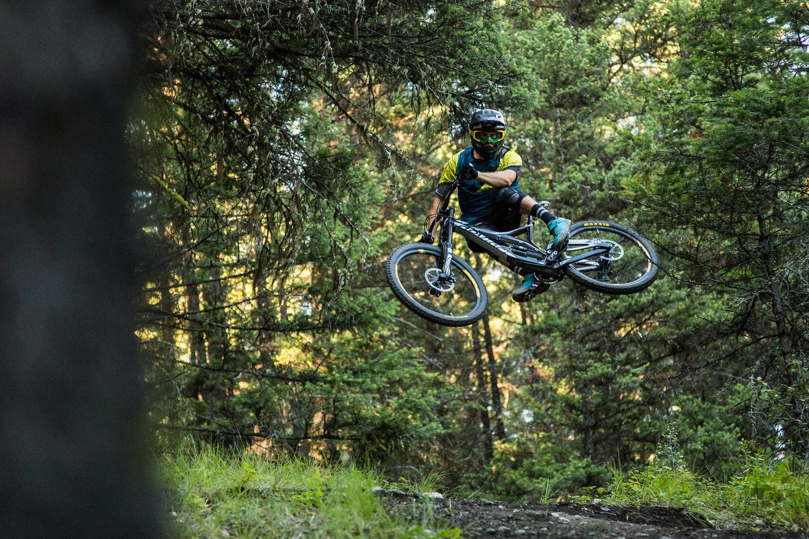 Sideways in Gnarcroft - beast - Mountain Biking Pictures - Vital MTB