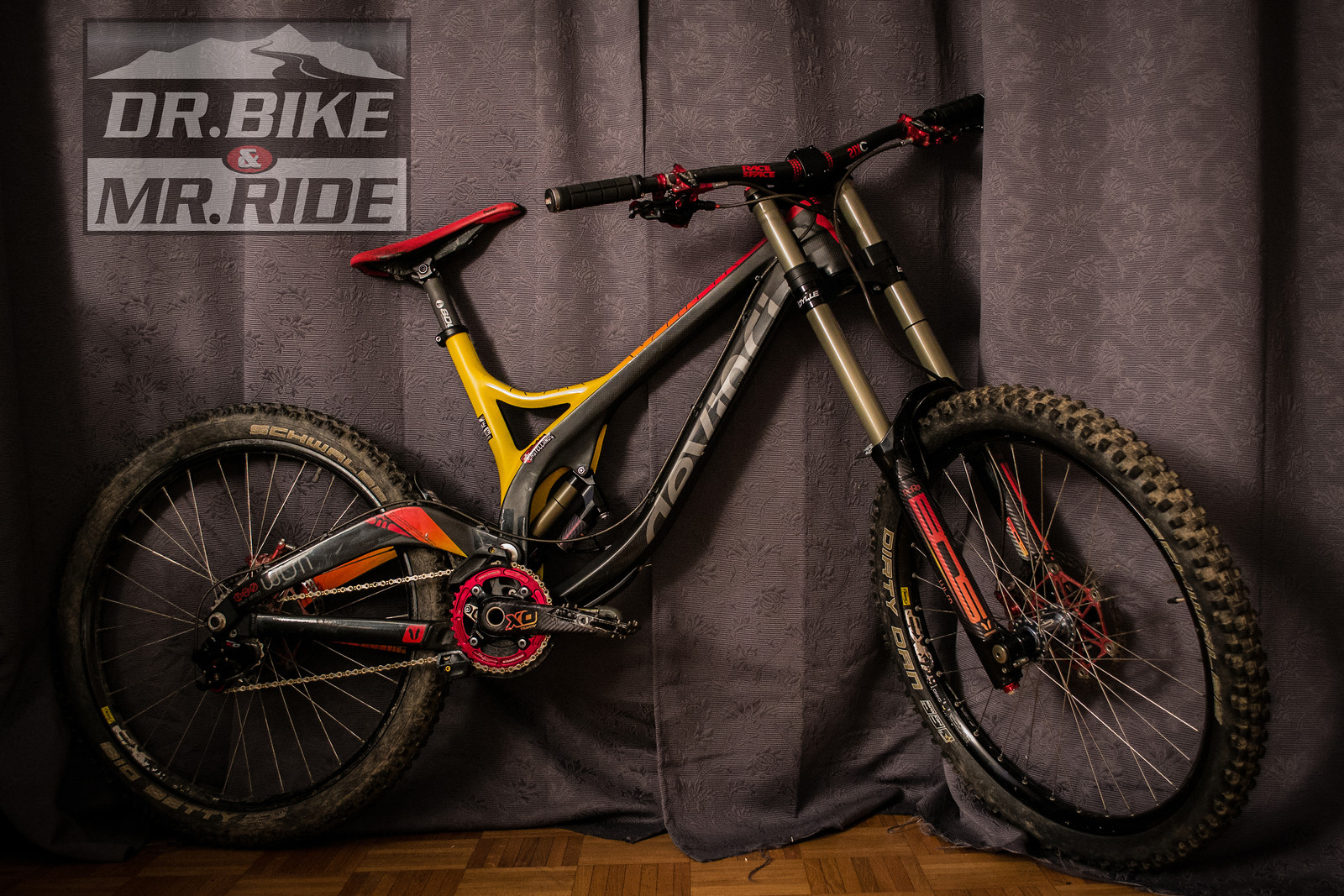 Custom Full BOS Devinci Wilson Carbon - caste102's Bike Check - Vital MTB