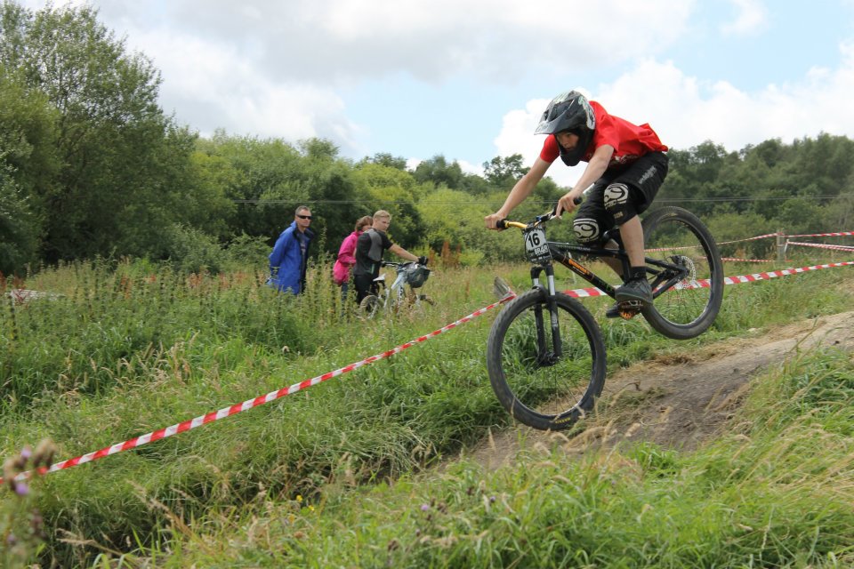 bull track 9 - jed stanton - Mountain Biking Pictures - Vital MTB