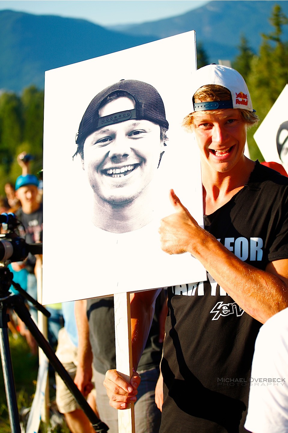 Martin Soderstrom cheering on Strait - Michael Overbeck Photography ...