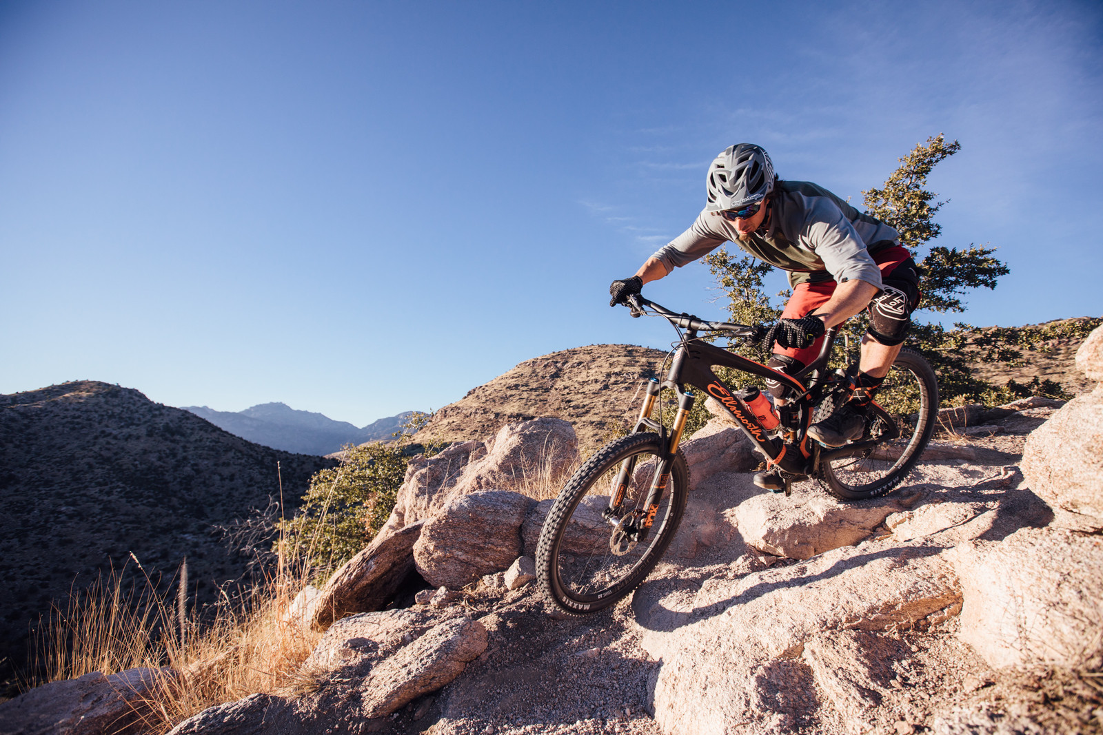 Ellsworth Rogue 60 XT 1X - 2017 Vital MTB Test Sessions - Ellsworth ...