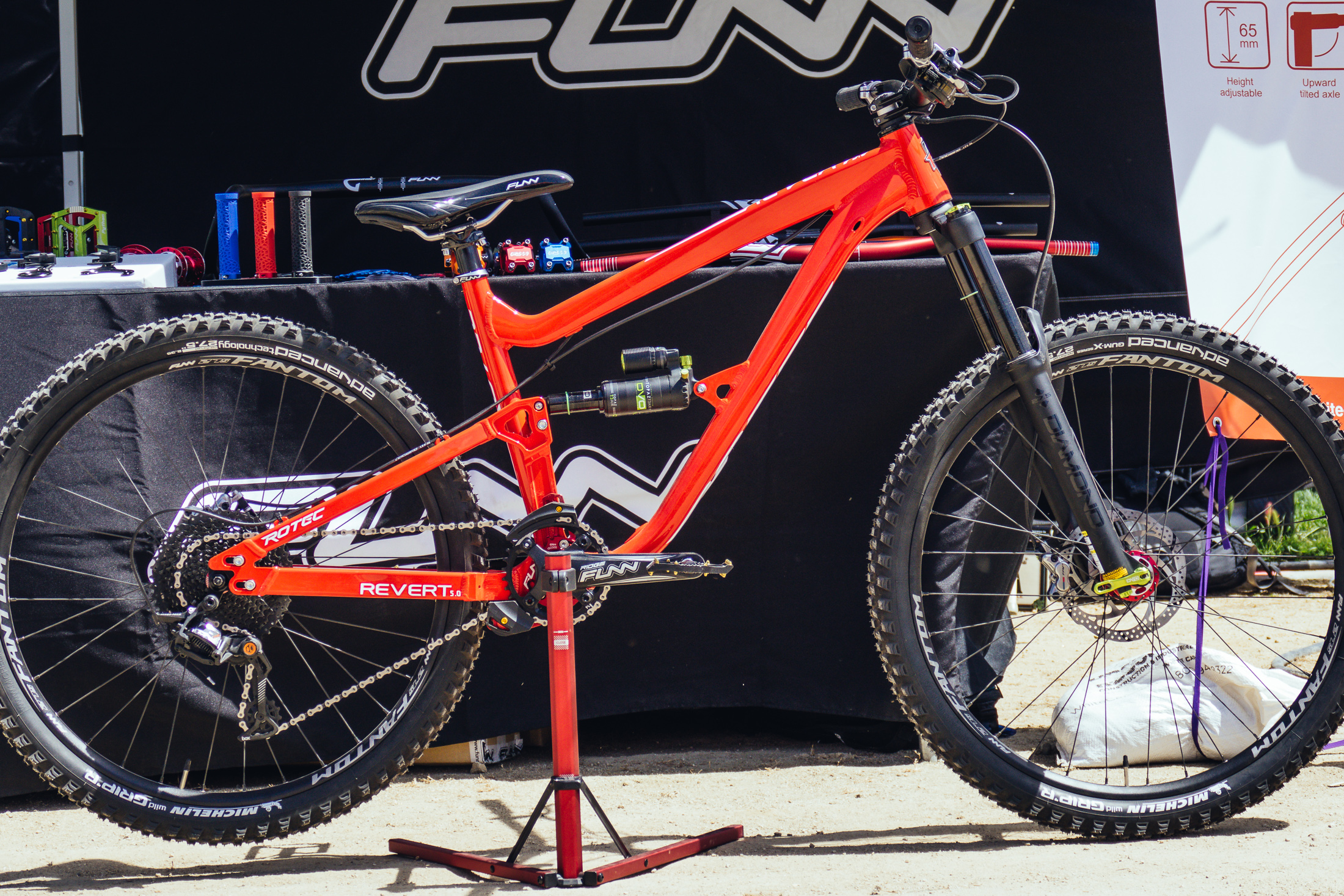 Rotec Revert 5.0 - FredLikesTrikes - Mountain Biking Pictures - Vital MTB