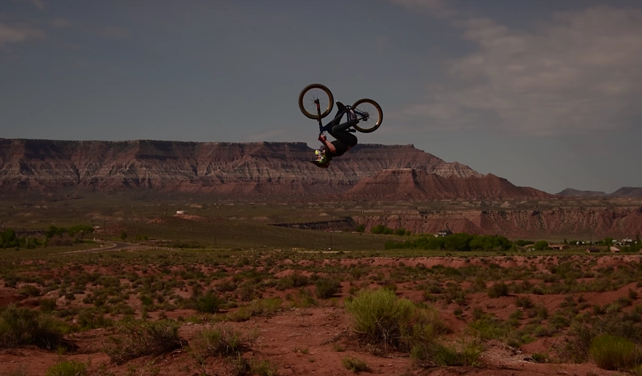Gavin Godfrey Can Trick ANYTHING - FredLikesTrikes - Mountain Biking ...