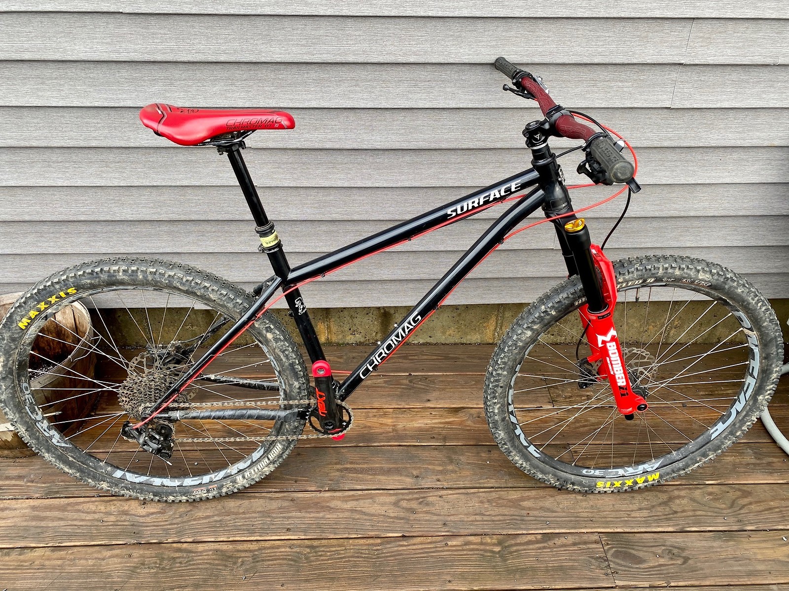 2016 Chromag Surface - VTsession's Bike Check - Vital MTB