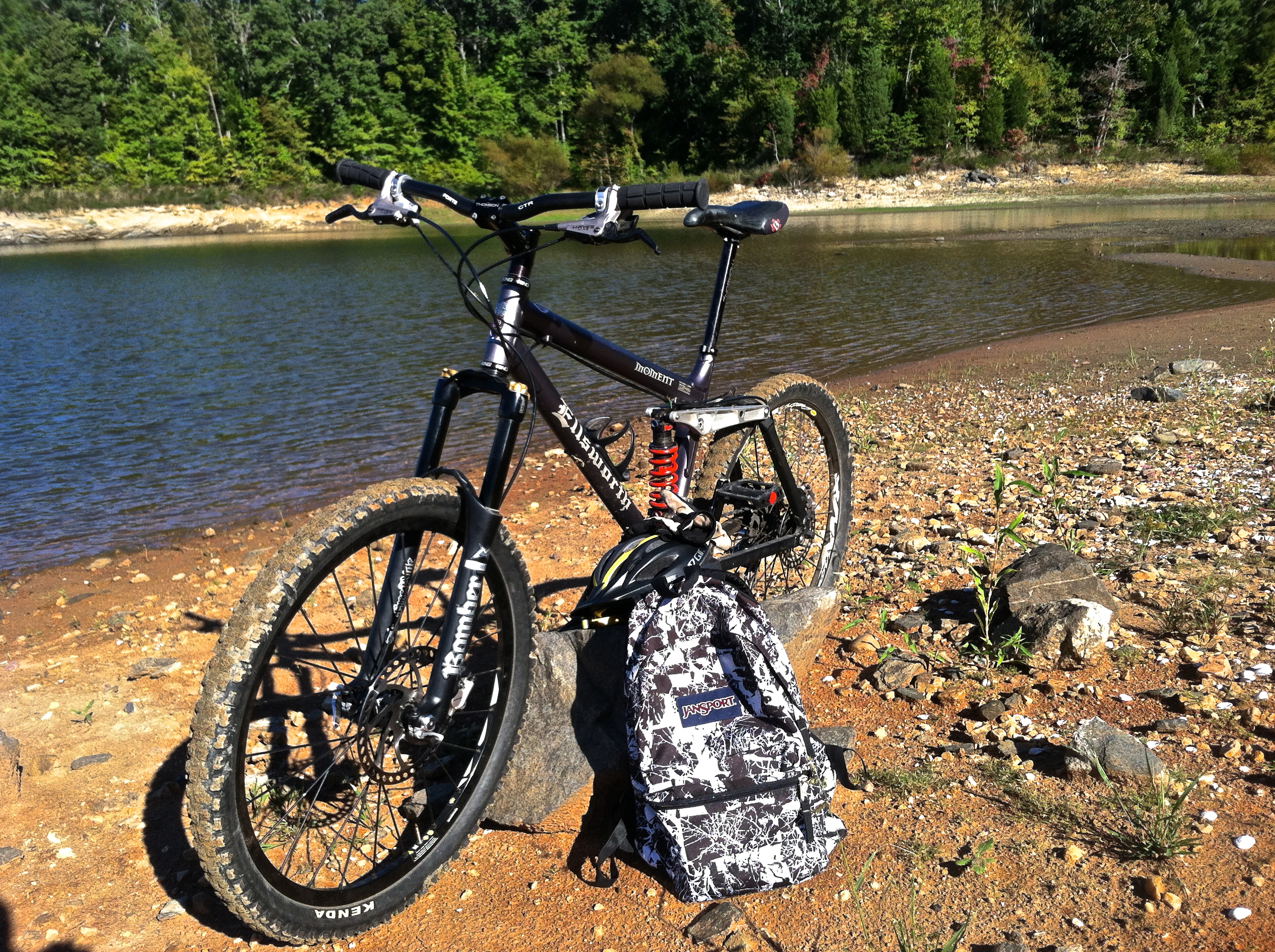 Mike's Ellsworth Moment - Mikey_Mike_590's Bike Check - Vital MTB