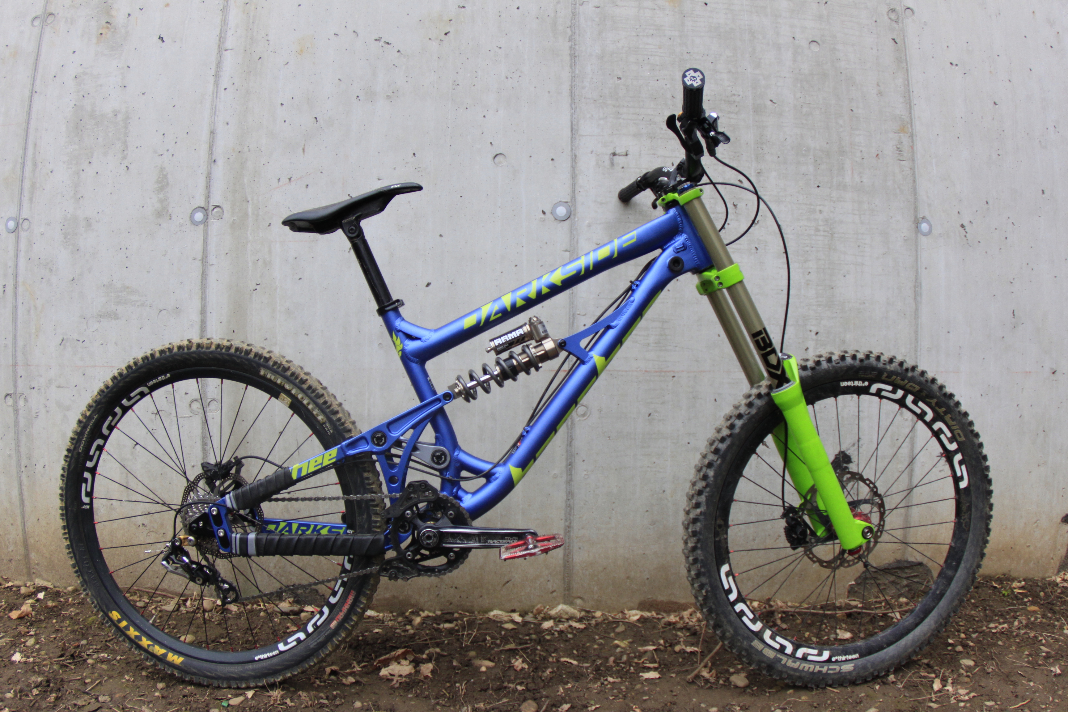 Banshee Darkside - MSTRCHRS's Bike Check - Vital MTB