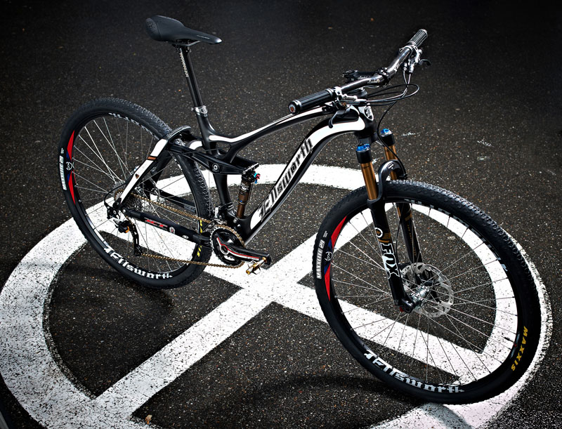 Ellsworth Evolve Carbon - Ellsworth Bikes - Mountain Biking Pictures ...