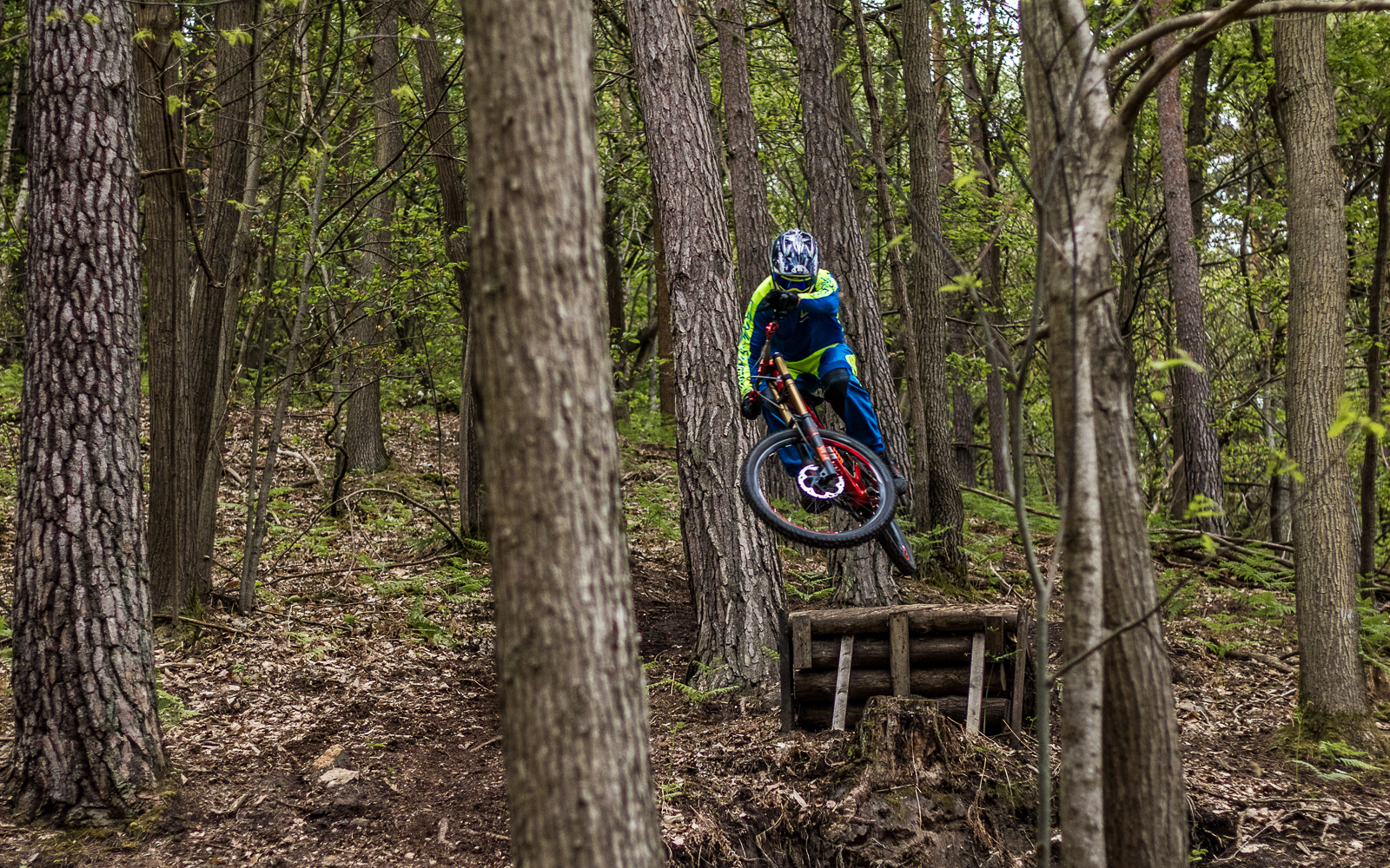 Step down - IRONRIDER - Mountain Biking Pictures - Vital MTB