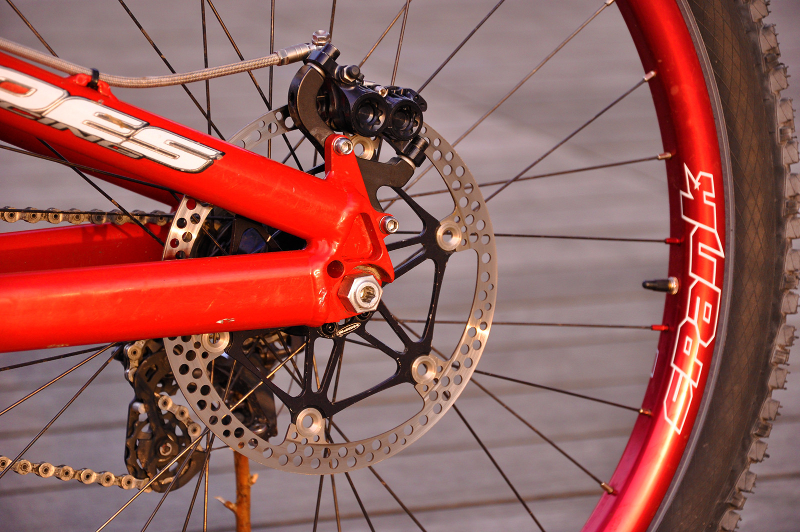 FOES HYDRO - IRONRIDER's Bike Check - Vital MTB