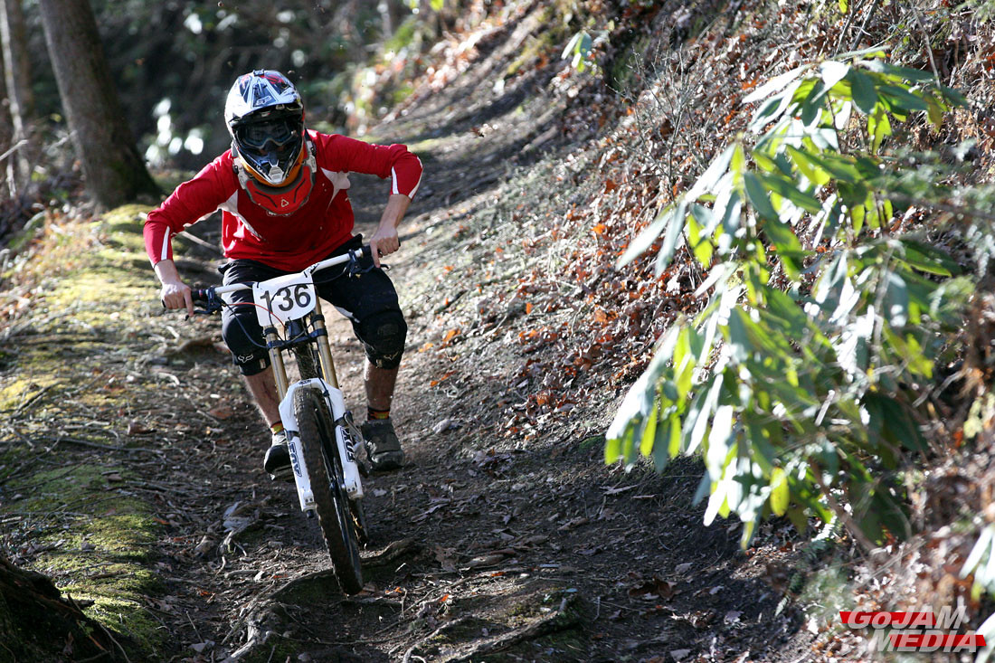 Hi Zach! Bye Zach! - gojammedia - Mountain Biking Pictures - Vital MTB