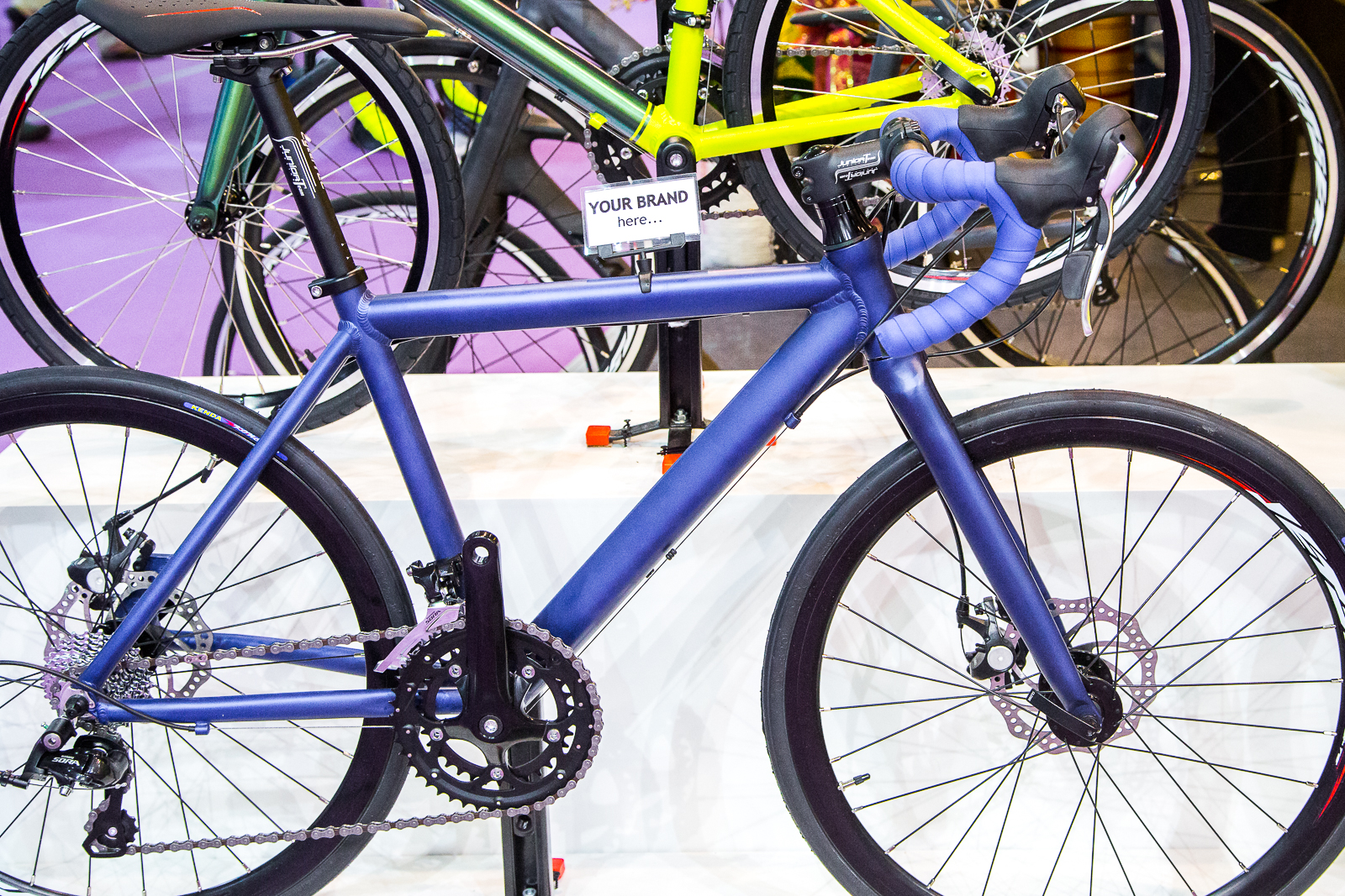 It's Just That Easy - 2016 Taipei Bike Show - Mountain Biking Pictures ...