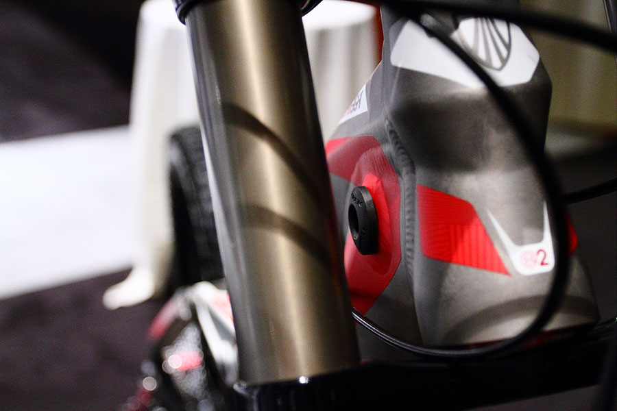 Fork bumper built in to frame - 2011 Trek Session 88 - Mountain Biking ...