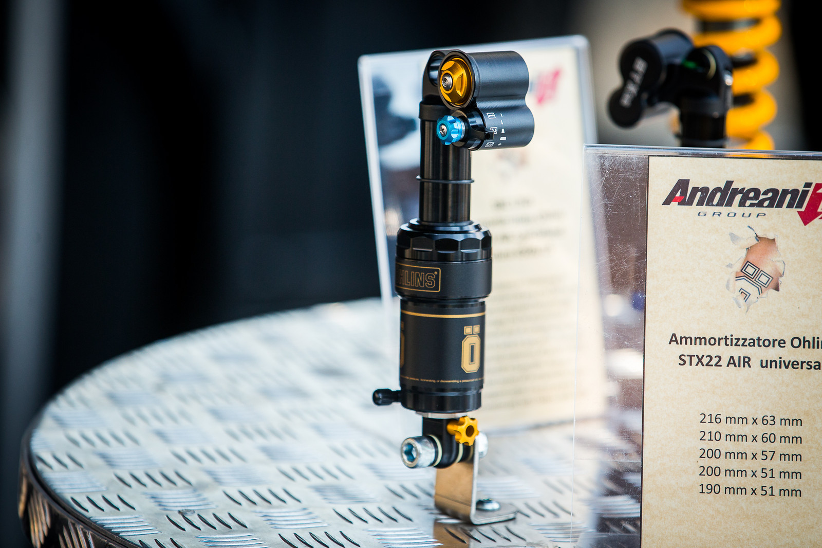 Ohlins STX22 Air Shock - PIT BITS - Enduro World Series, Finale Ligure ...