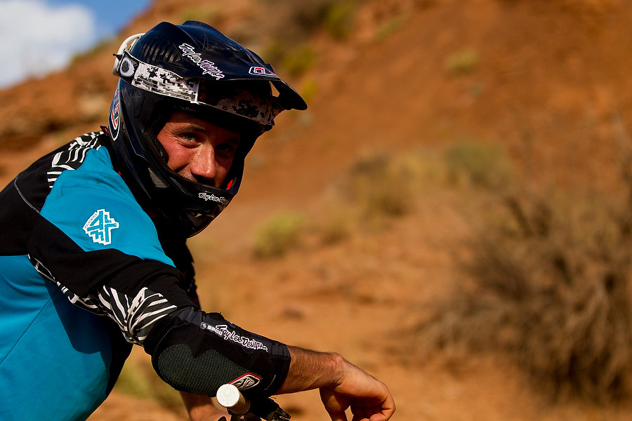 Thomas Vanderham - 2010 Rampage Day 1 - Mountain Biking Pictures ...