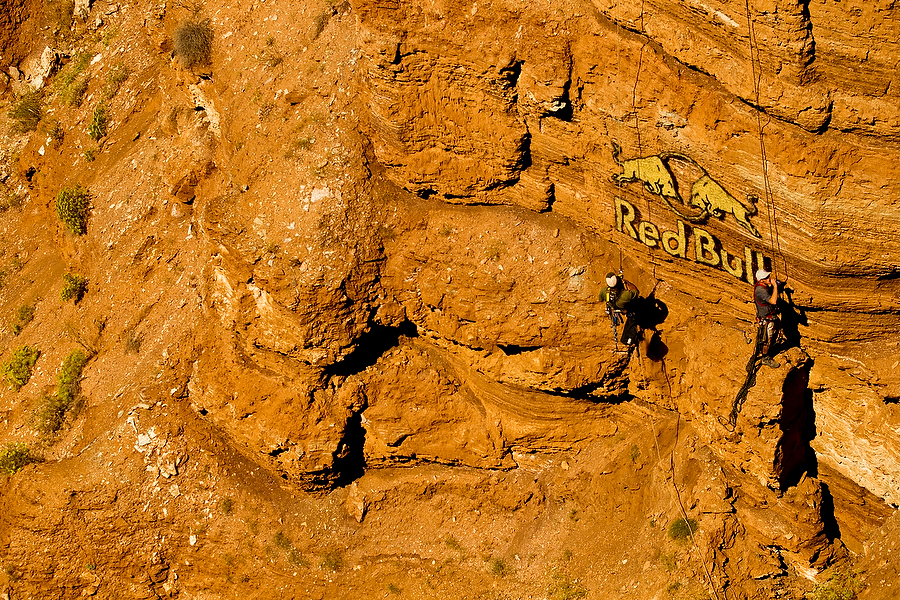 Red Bull Rampage Course Construction - 2010 Red Bull Rampage Finals ...
