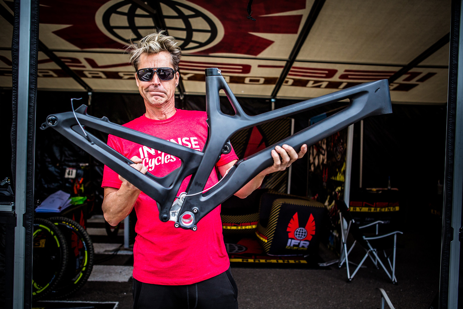 Jeff Steber with the Intense Carbon 29er DH Bike at Full G-Out - PIT ...
