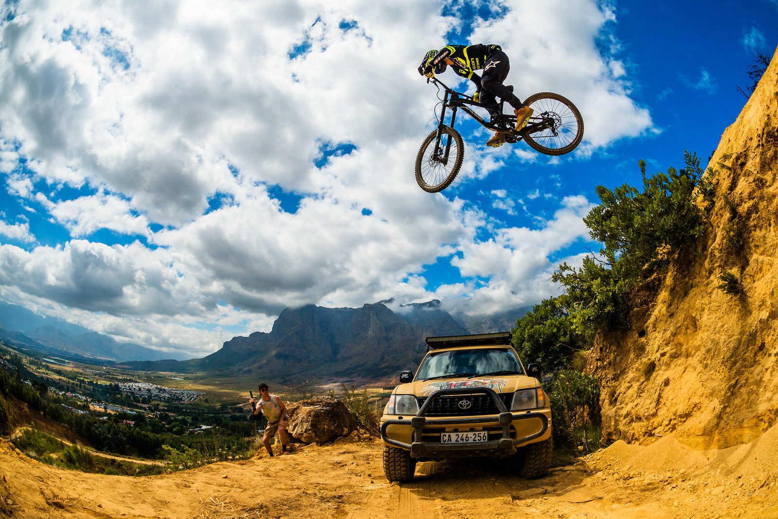 Sam Reynolds - 45 WTF Photos from DarkFest 2018 - Mountain Biking ...