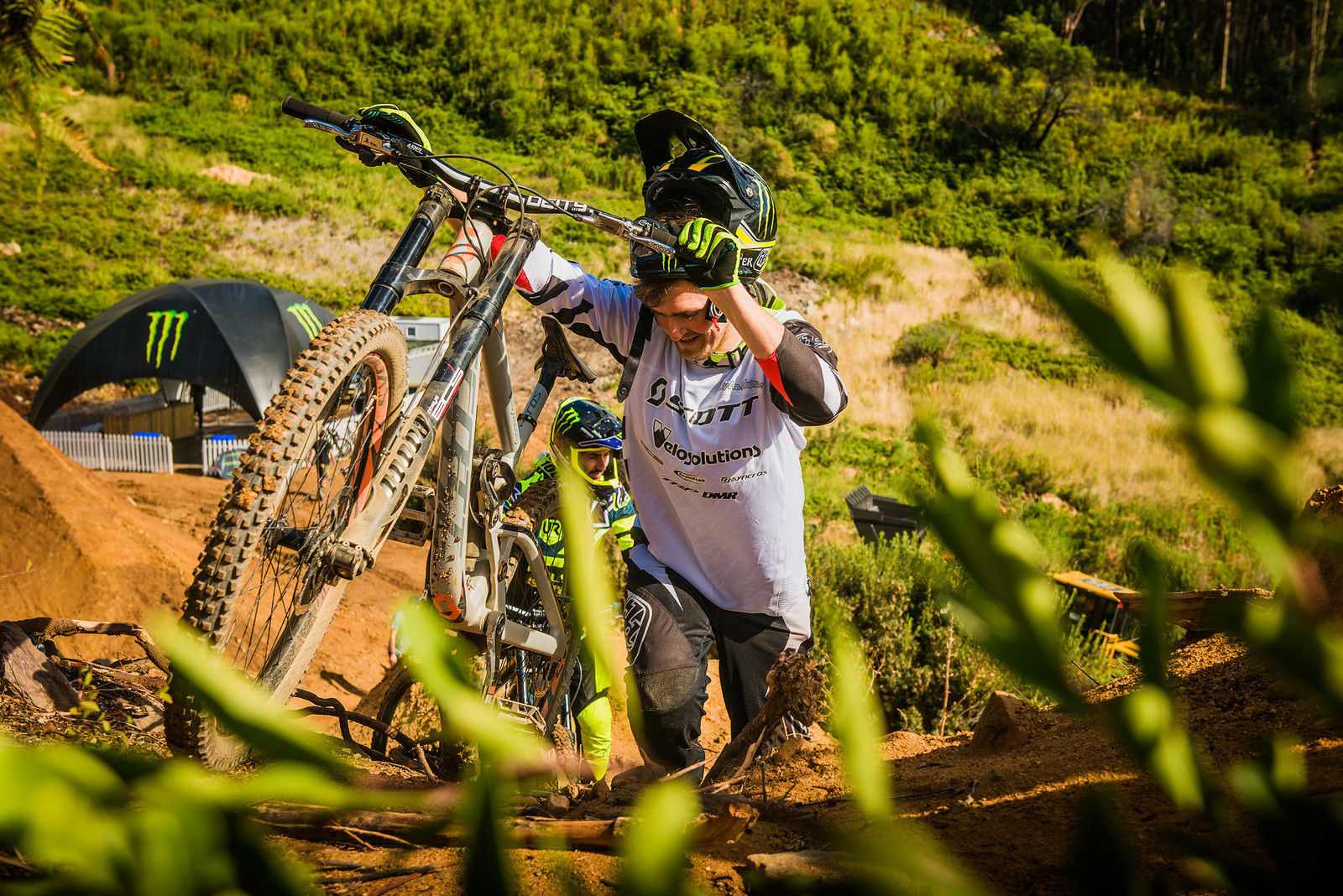 Brendog - 45 WTF Photos from DarkFest 2018 - Mountain Biking Pictures ...