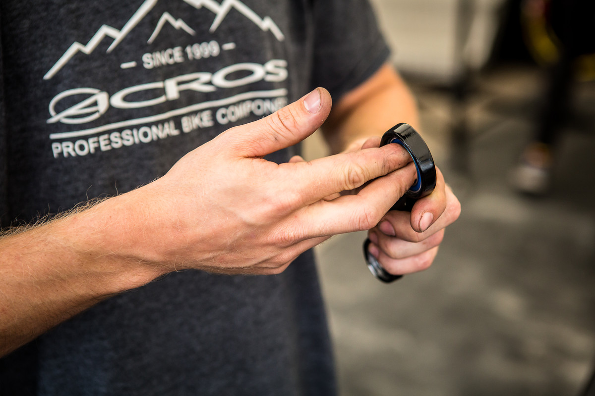 Lube It Up - PIT BITS - Leogang World Cup Downhill - Mountain Biking ...