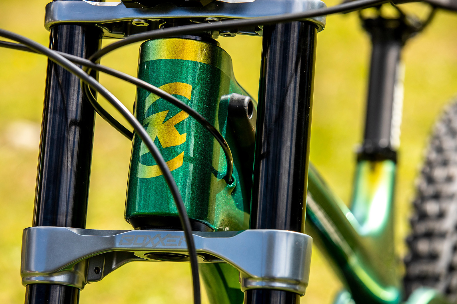 Bling-a-ling - WORLD CHAMPS BIKE - Connor Fearon's Kona Operator ...