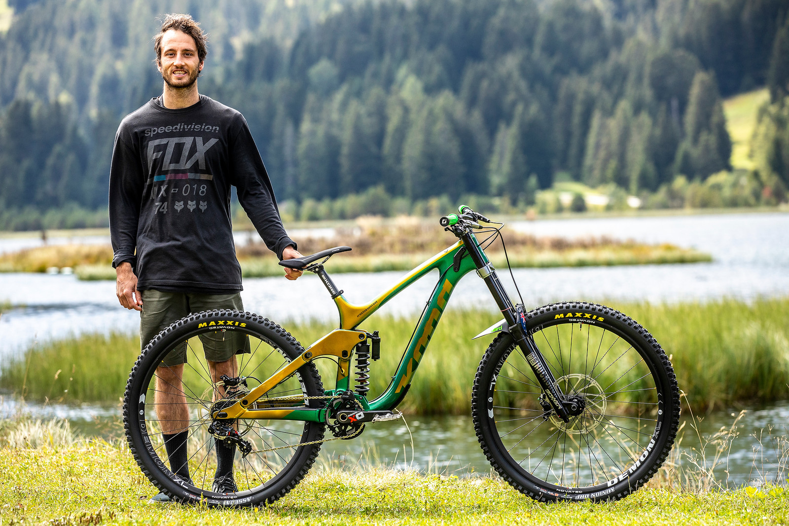 YEAH CONNOR!!! - WORLD CHAMPS BIKE - Connor Fearon's Kona Operator ...