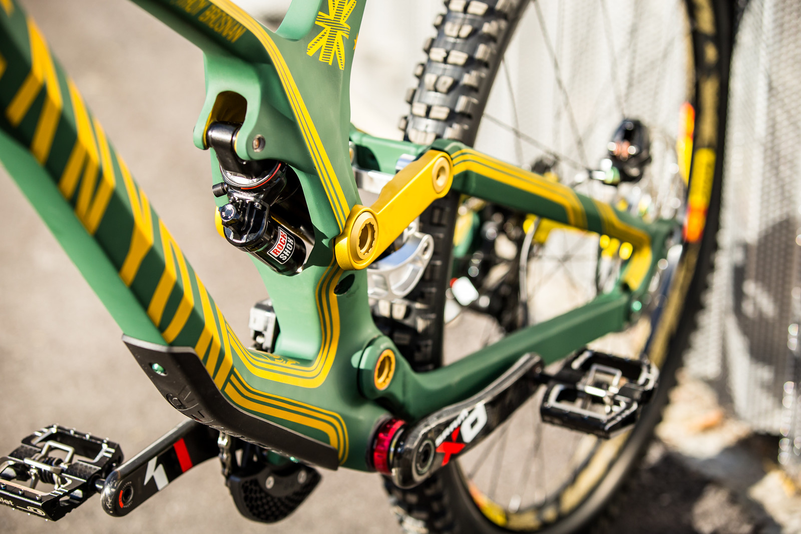 Aussie Pride - WORLD CHAMPS BIKES - Canyon Factory Racing - Mountain ...