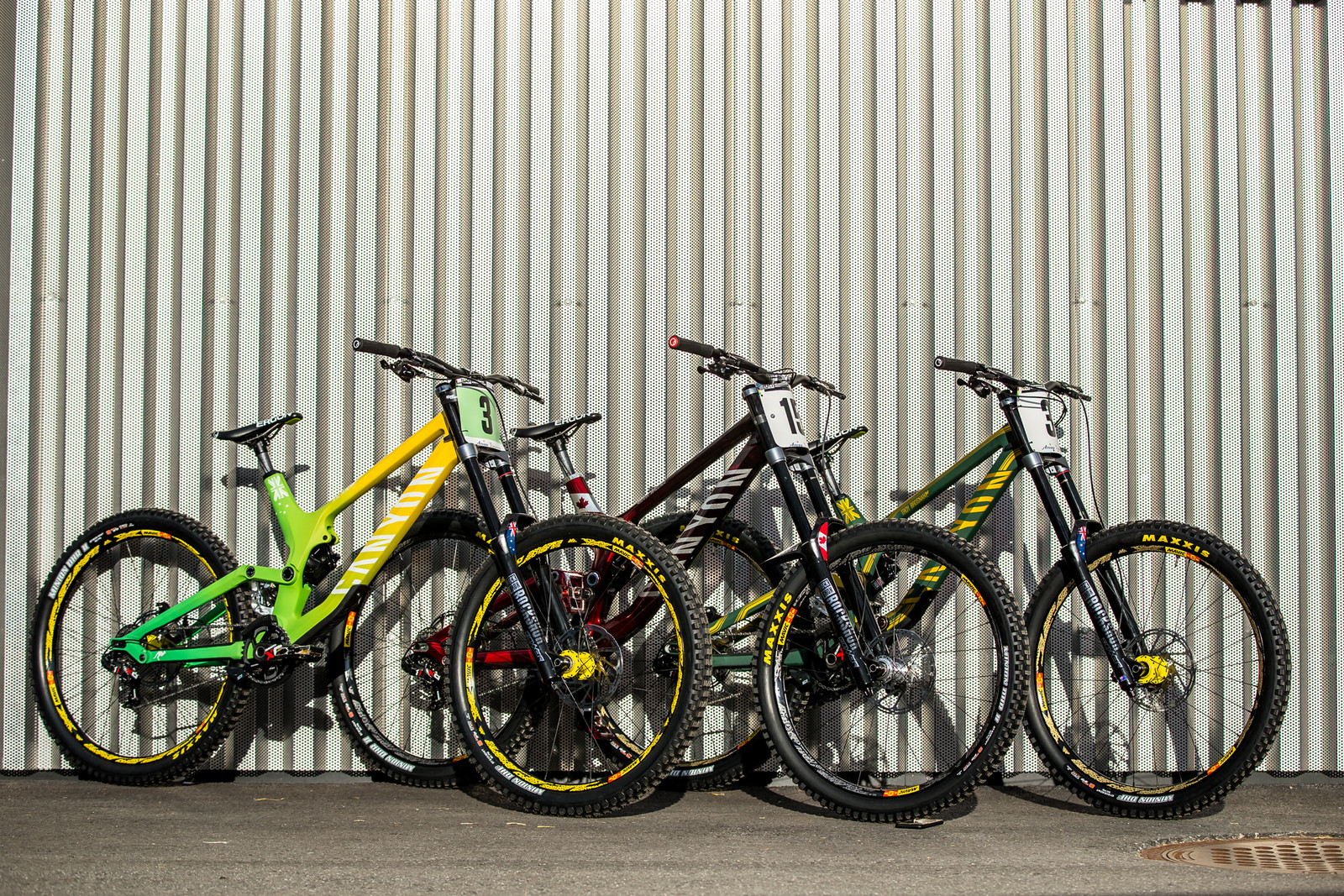 WORLD CHAMPS BIKES - Canyon Factory Racing - WORLD CHAMPS BIKES ...