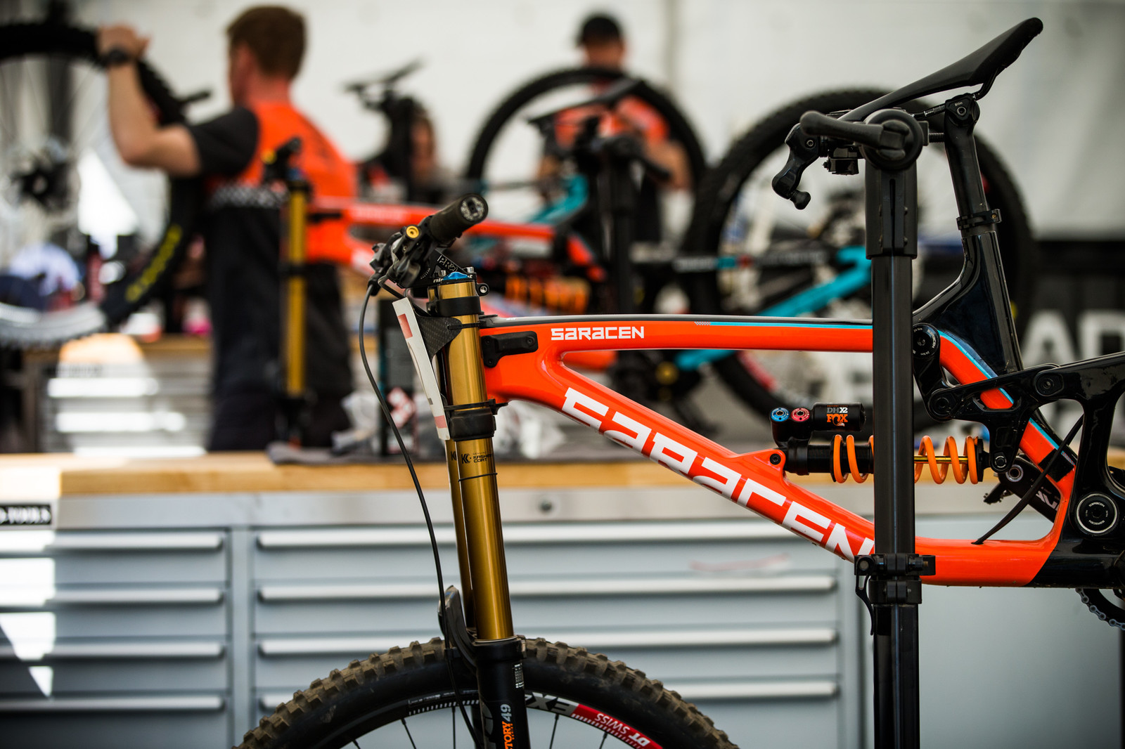 Alex Marin's Saracen - PIT BITS - iXS Cup Maribor - Mountain Biking Pictures - Vital MTB