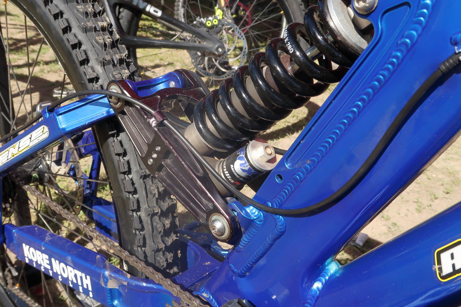 FOX Vanilla R Shock - PIT BITS - Tamarack Pro GRT / NW Cup - Mountain ...