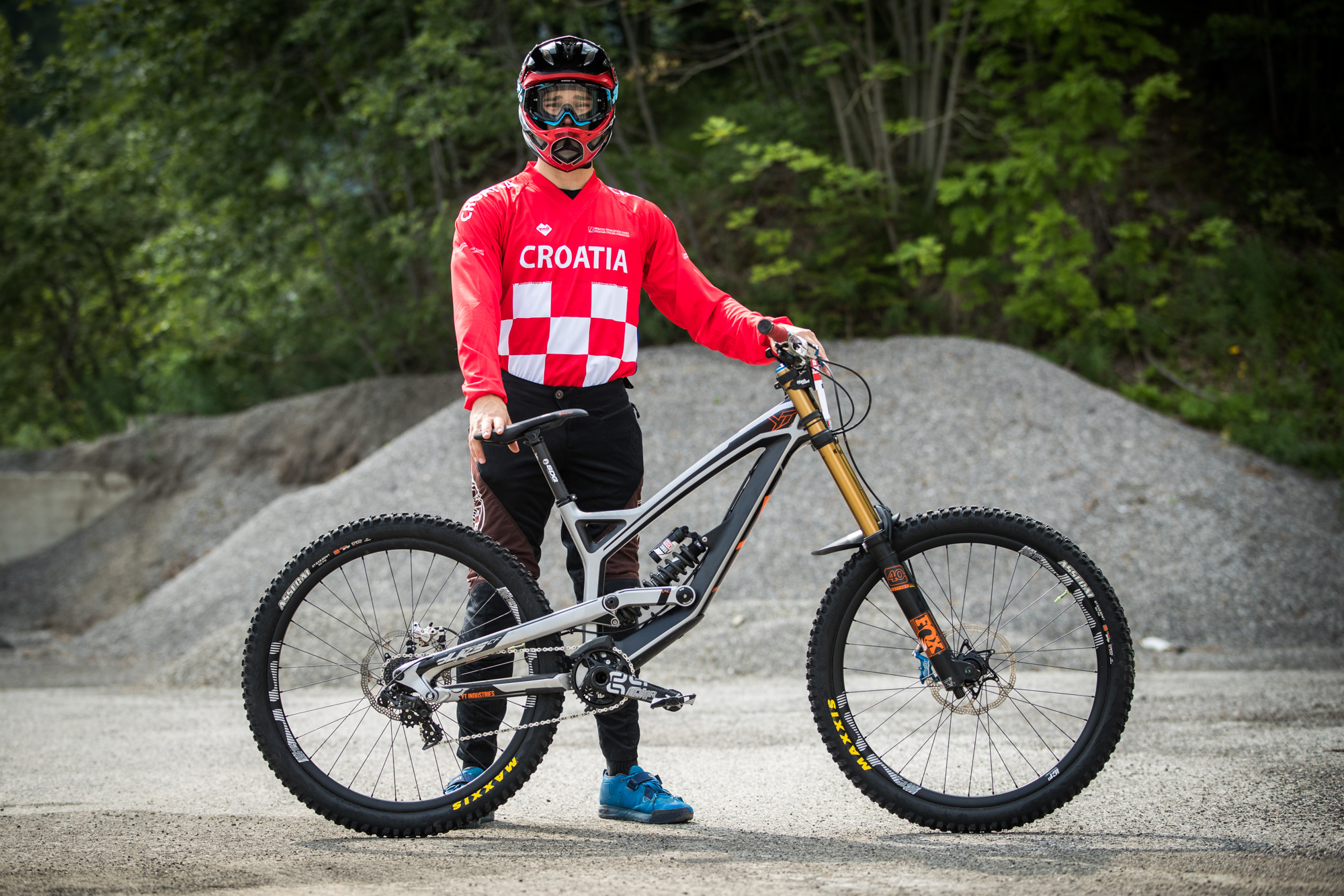 Ivan Basic from Croatia with his YT TUES - 25 Downhill Bikes - iXS DH ...
