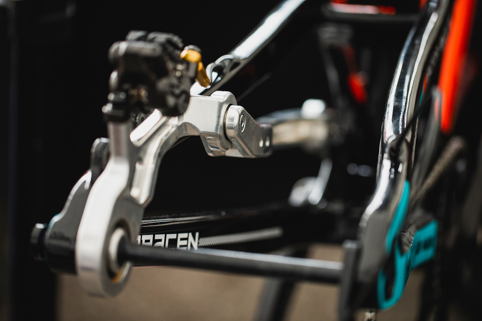 Saracen Floating Brake - PIT BITS - 2019 Val di Sole World Cup Downhill ...