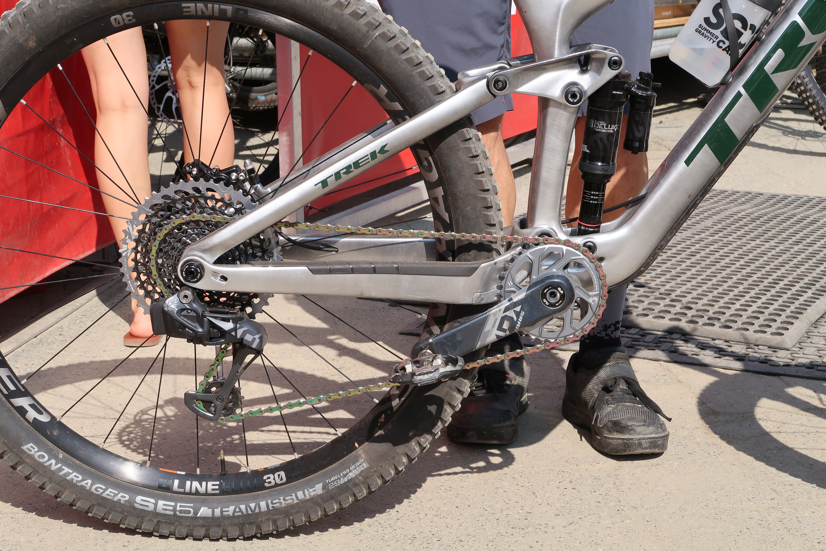 SRAM AXS on Shandro's Whip - PIT BITS - 2019 Crankworx Whistler Bikes ...