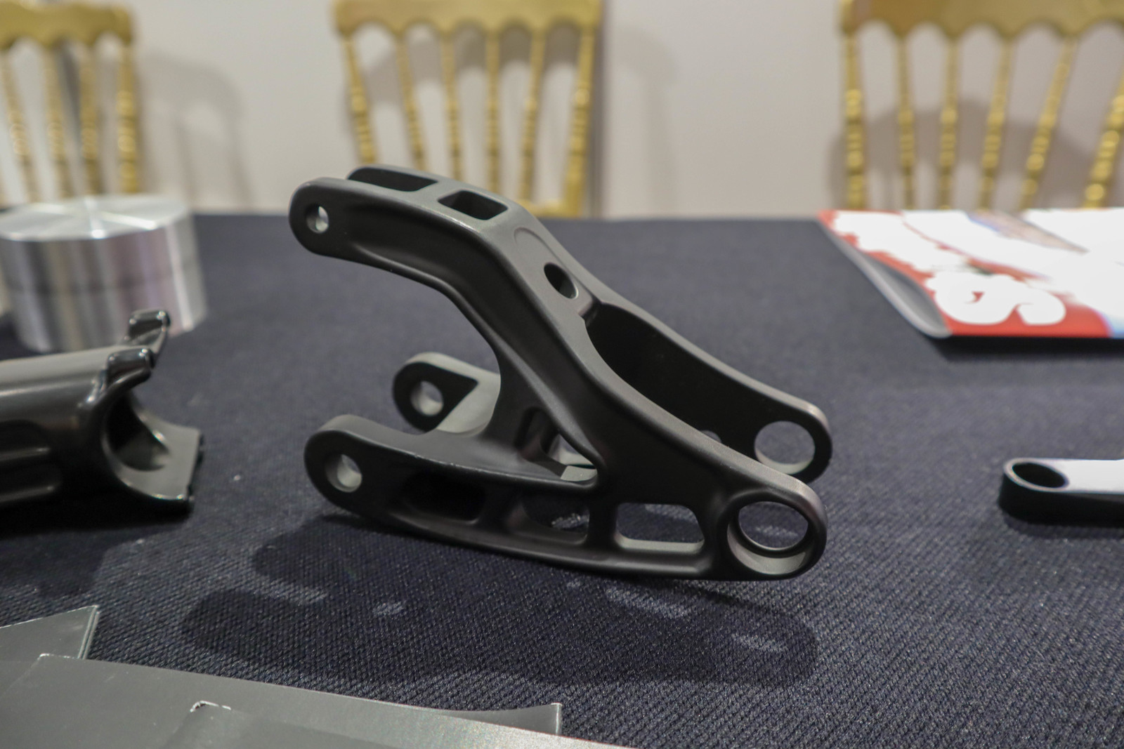 Allite Super Magnesium Rocker Link - Crazy Bike Tech from Taichung Bike ...