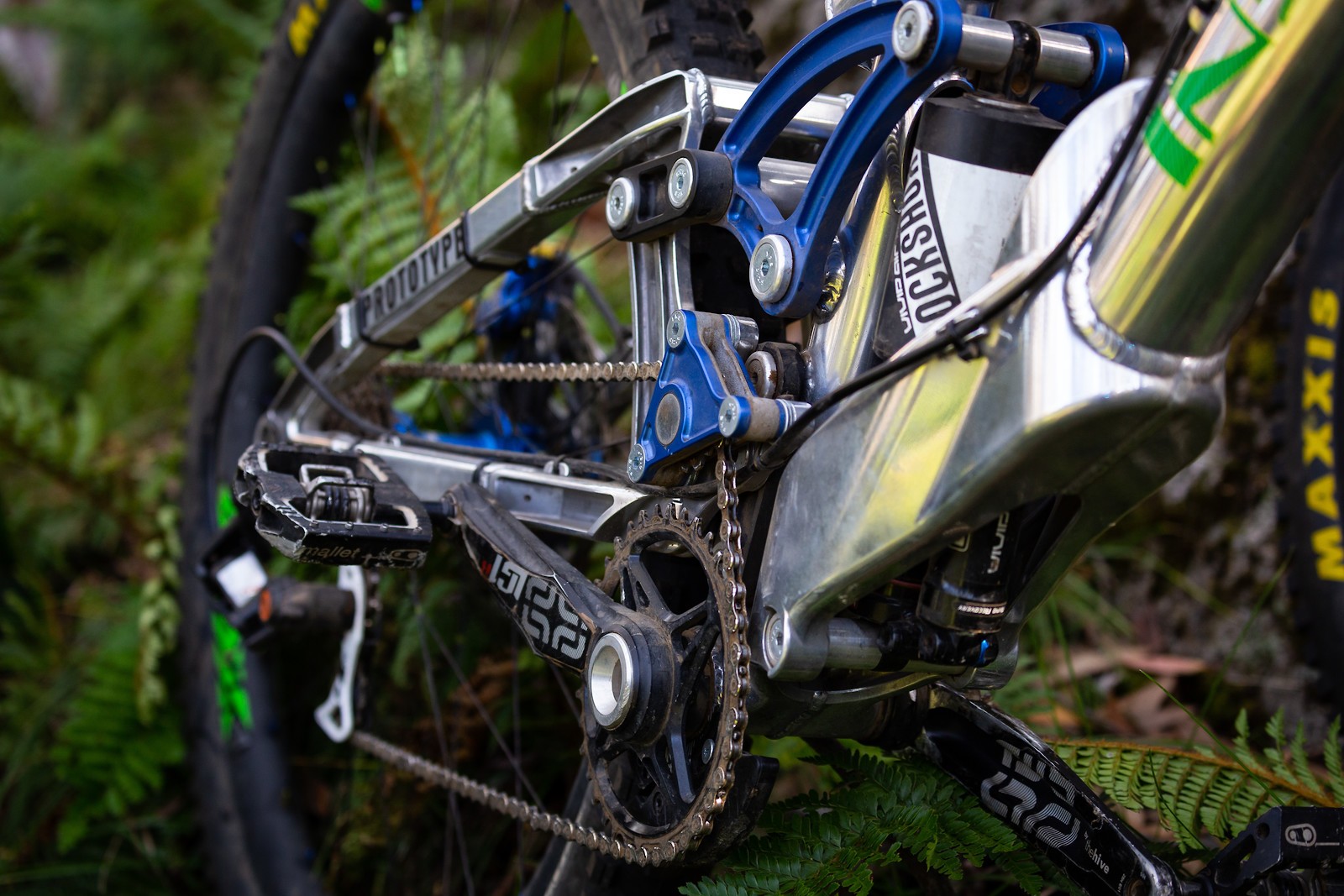 Instinct Obsession 29 Handmade DH Bike - Incredible DIY Mountain Bikes ...