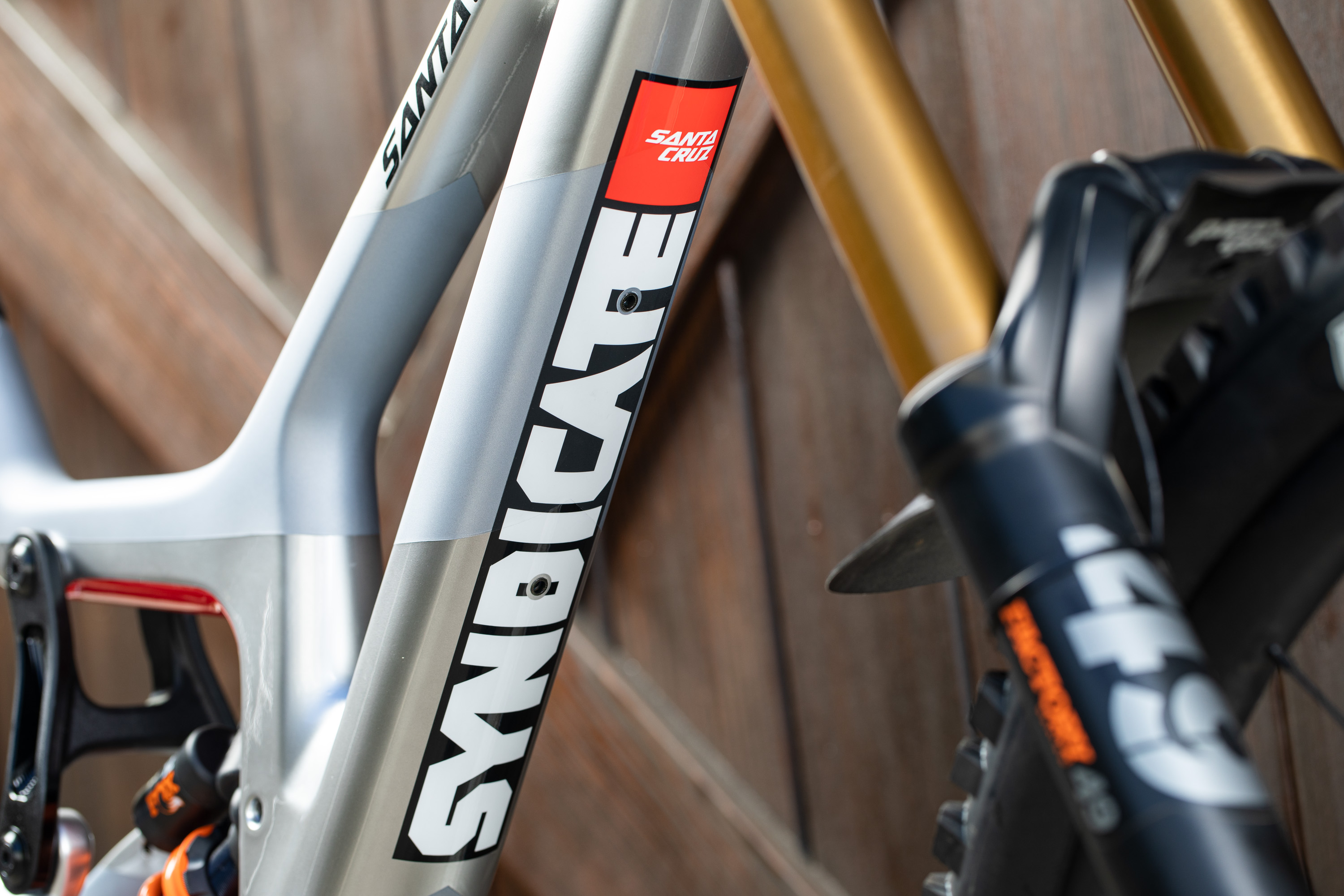 original_MY21_Syndicate_Team_bikes_details_033.jpg - SANTA CRUZ ...