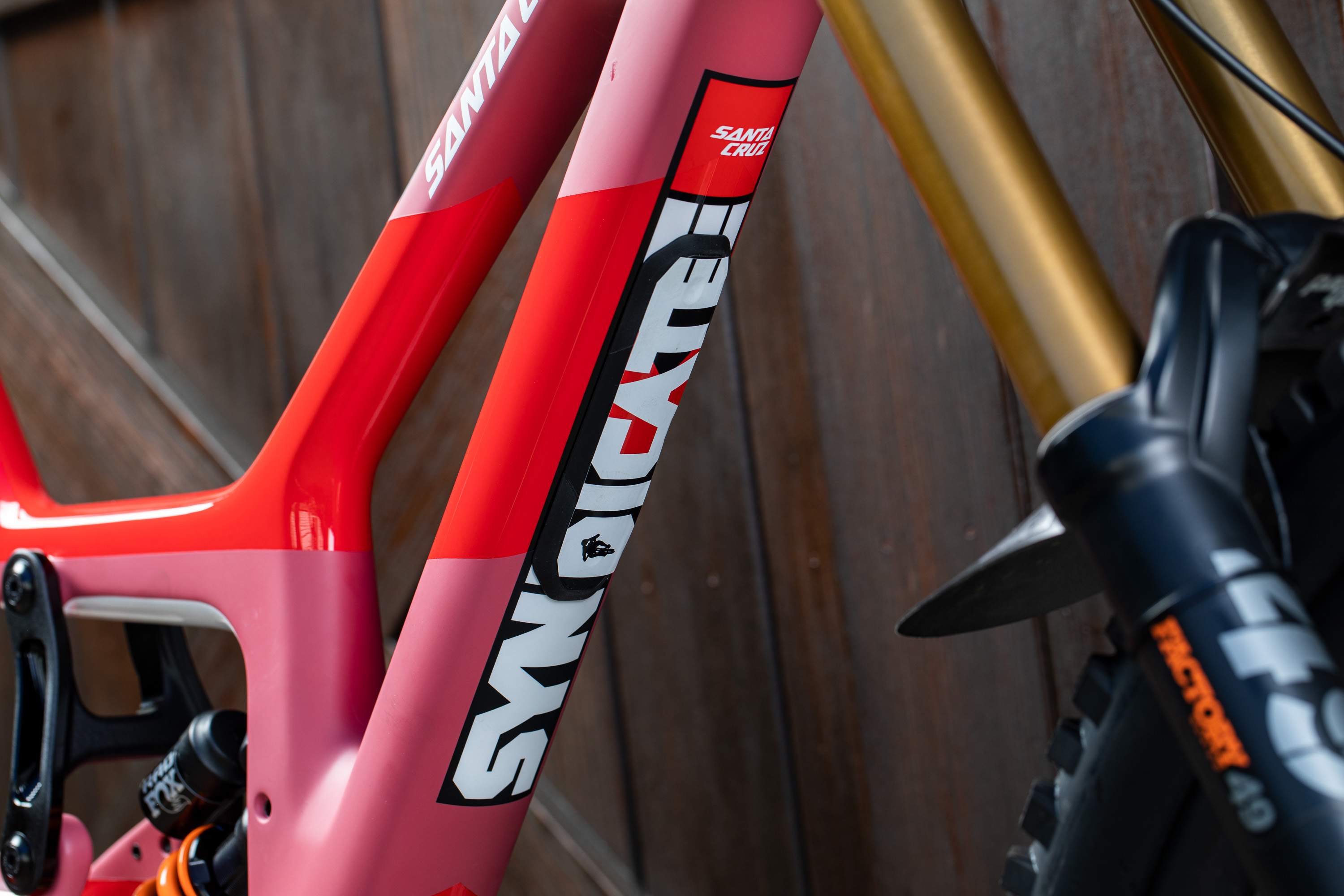 original_MY21_Syndicate_Team_bikes_details_005.jpg - SANTA CRUZ ...