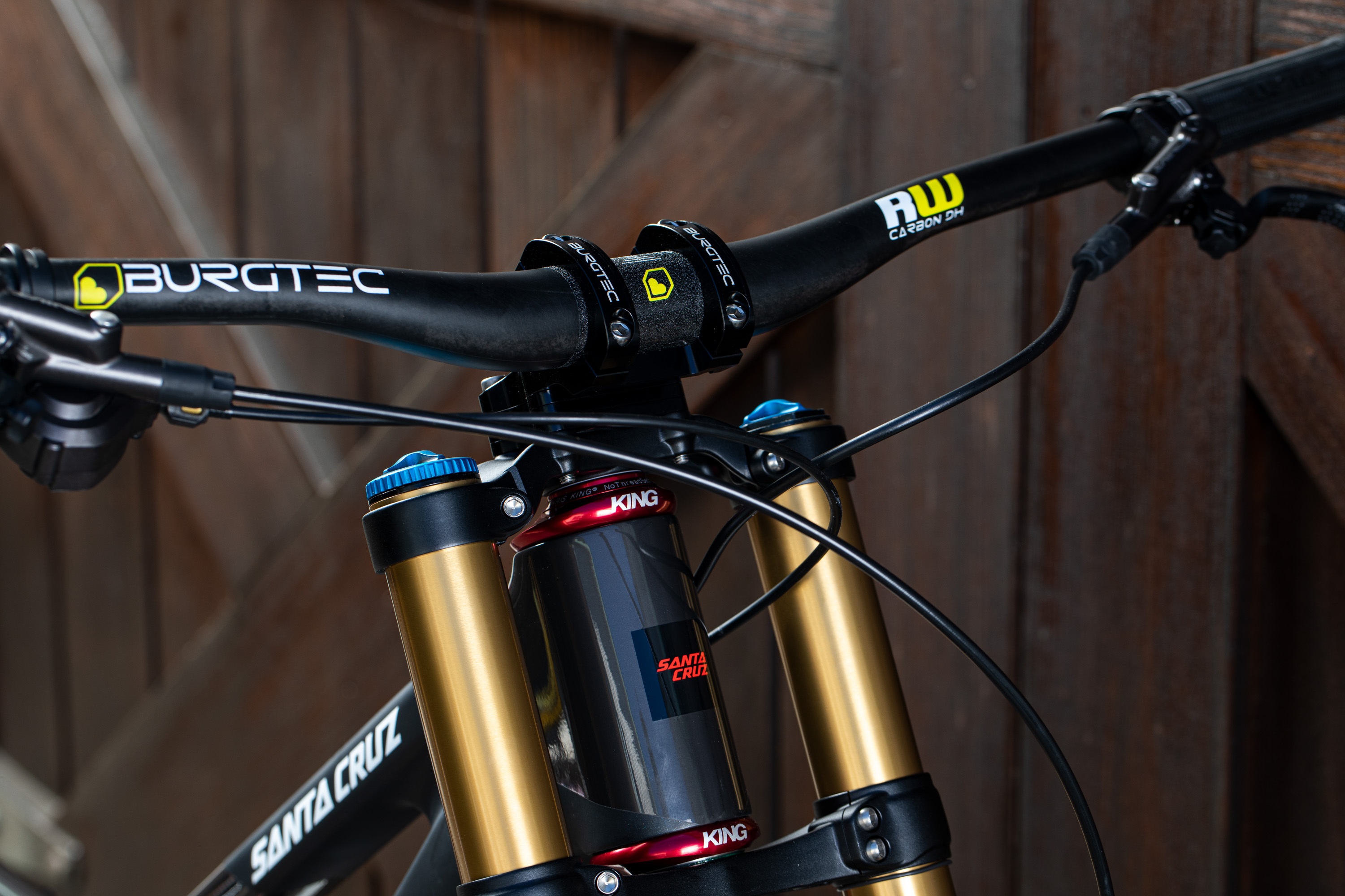 original_MY21_Syndicate_Team_bikes_details_016.jpg - SANTA CRUZ ...