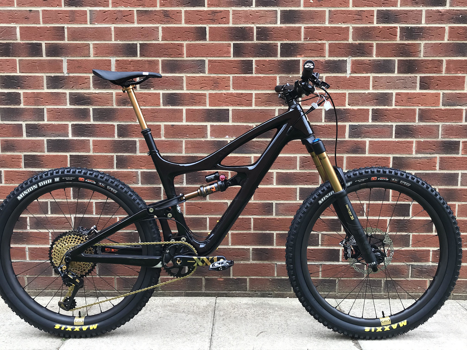 Gavalar66's Ibis Mojo HD4 - Epic IBIS Bike Builds from Vital Members ...