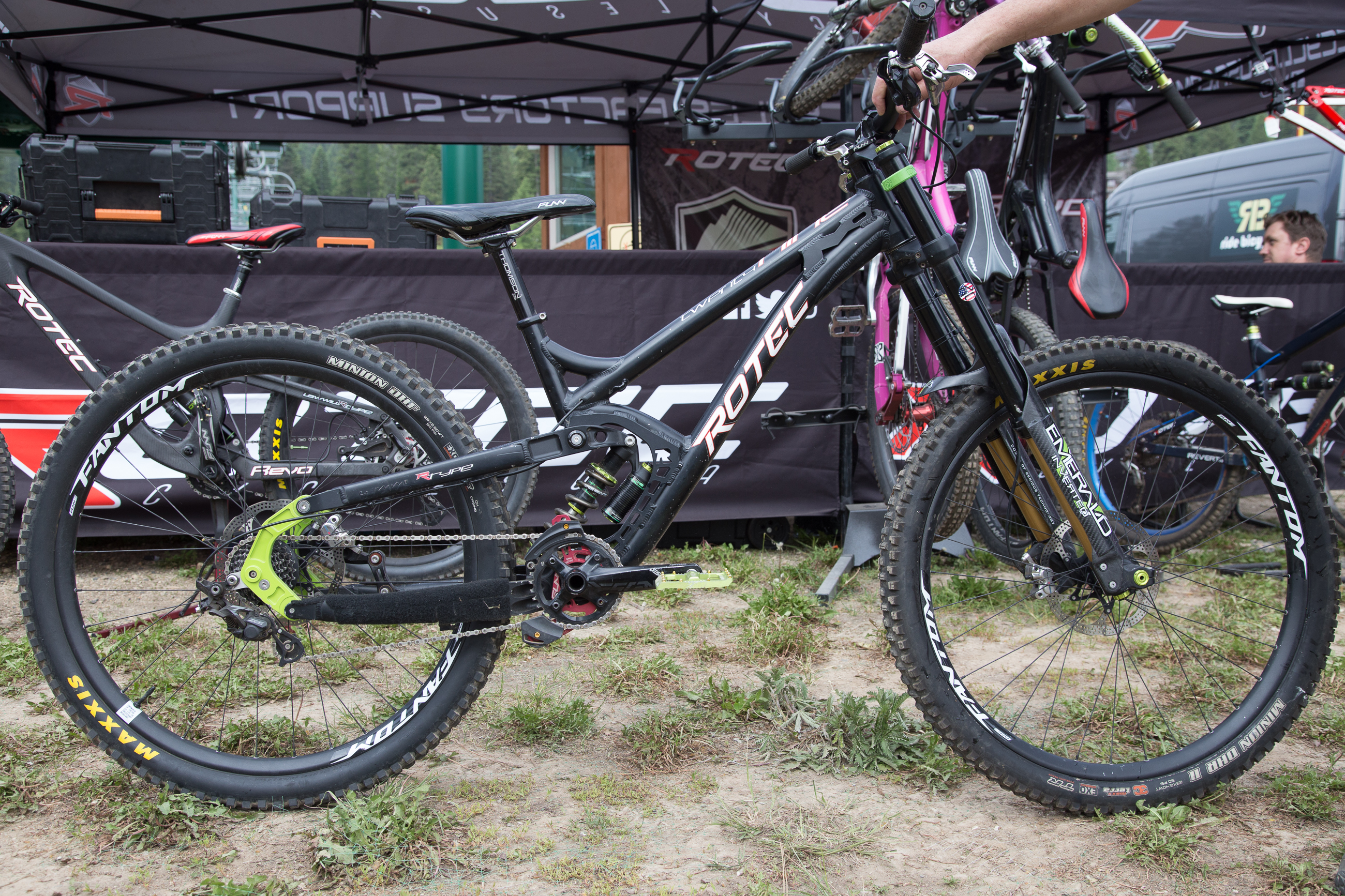 Rotec Nine 29er DH Bike - PIT BITS - Tamarack NW Cup #USDH National ...