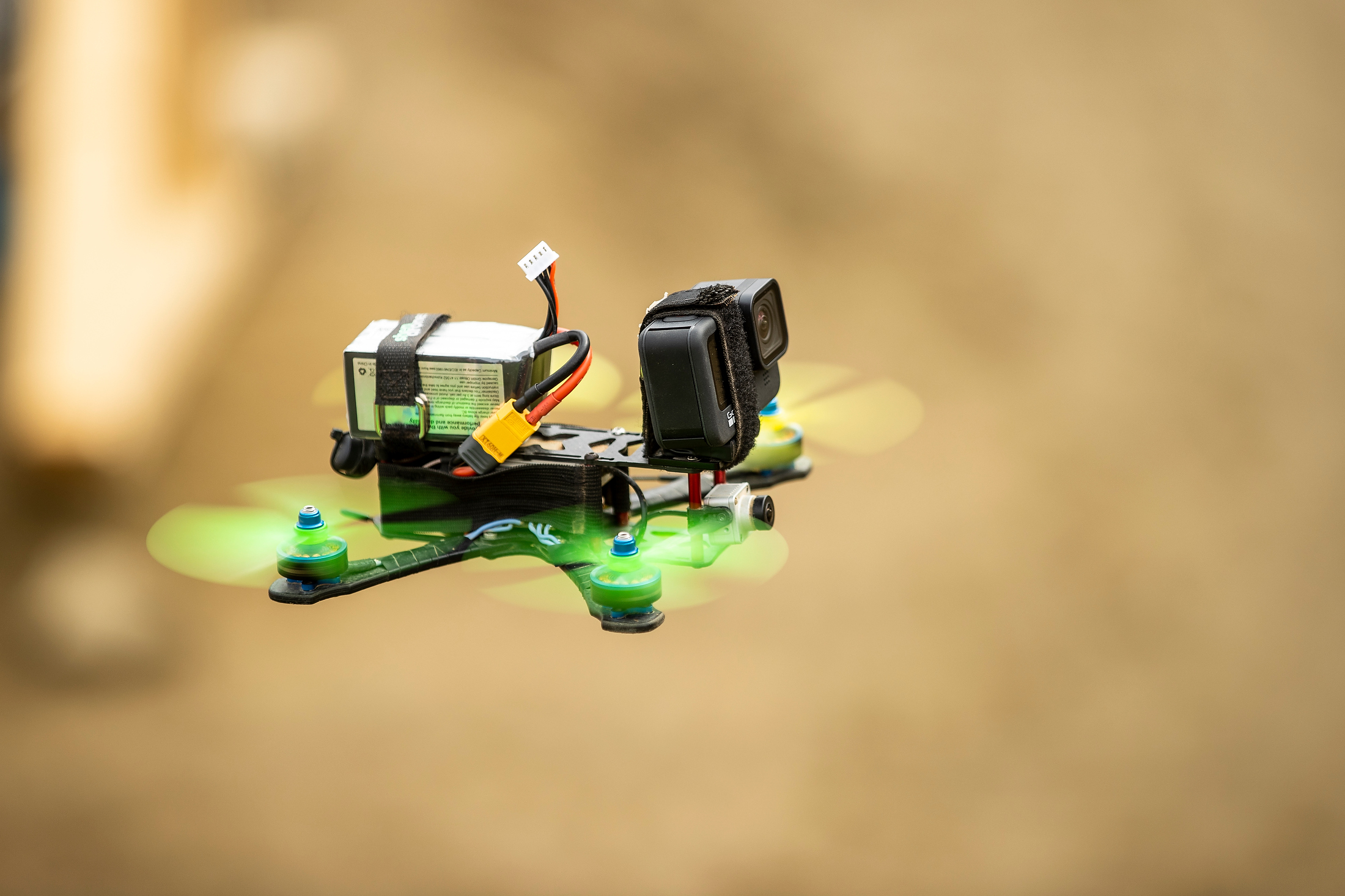 Micro Drone - PIT BITS - Crankworx Innsbruck - Mountain Biking Pictures ...