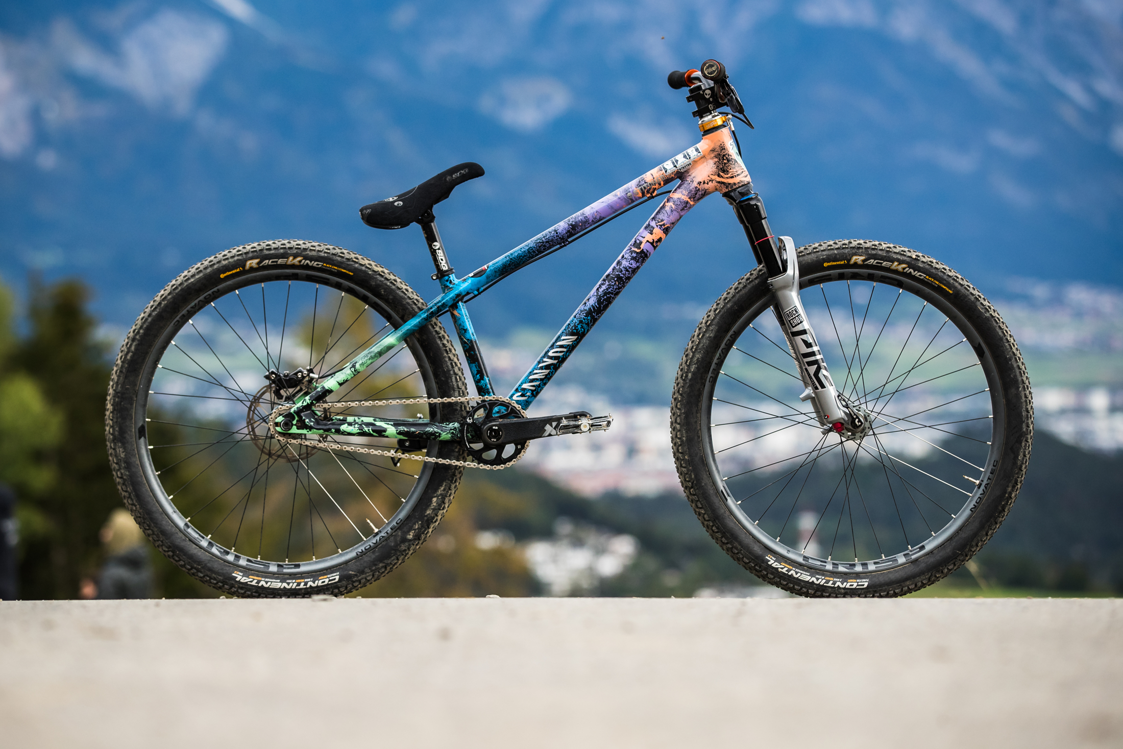 Pro Bike Check - Tomas Lemoine's Canyon Stitched 360 Pro - Pro Bike ...