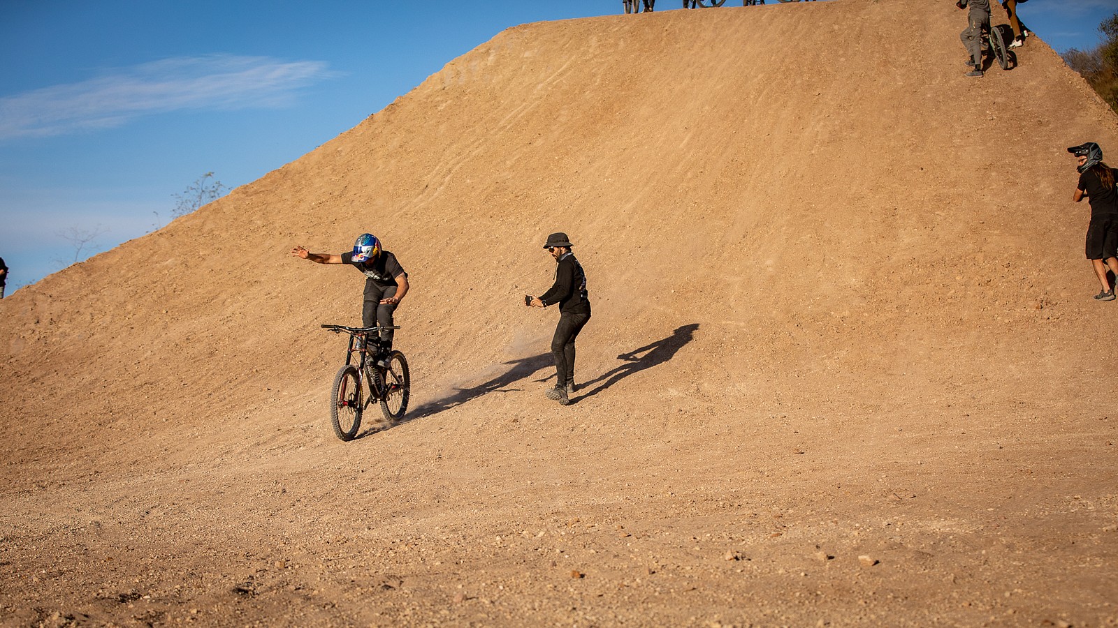 No-Hander Lander - 2021 FREERIDE FIESTA Final Gallery - Mountain Biking ...