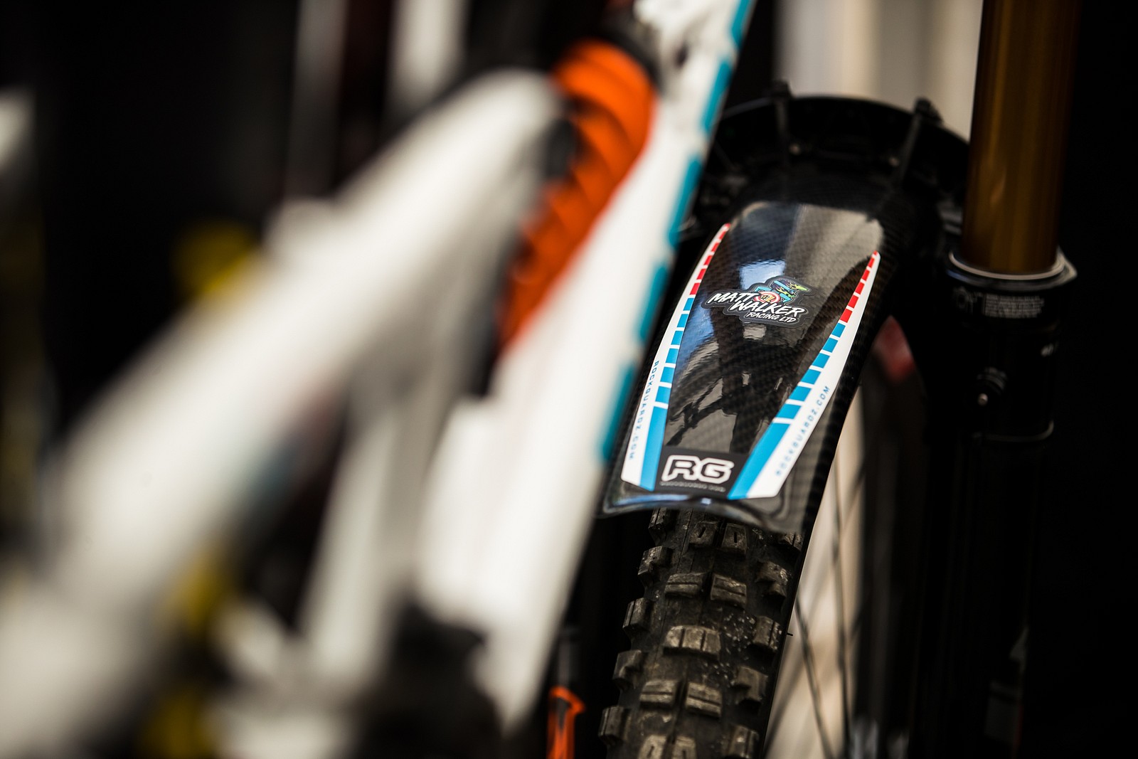 Matt Walker's Saracen - PIT BITS - Leogang World Cup Downhill 2021 - Mountain Biking Pictures ...