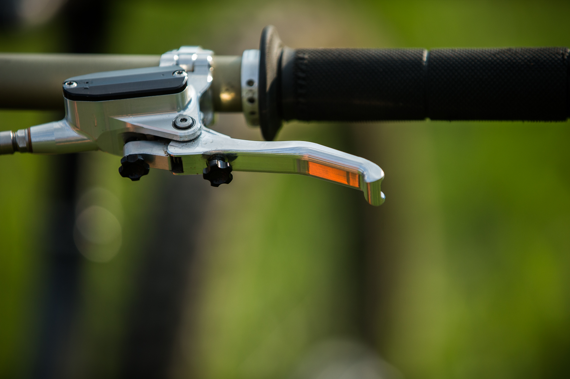 Prototype Hope V4 Brake Levers - Adam Brayton's Nukeproof Dissent with ...