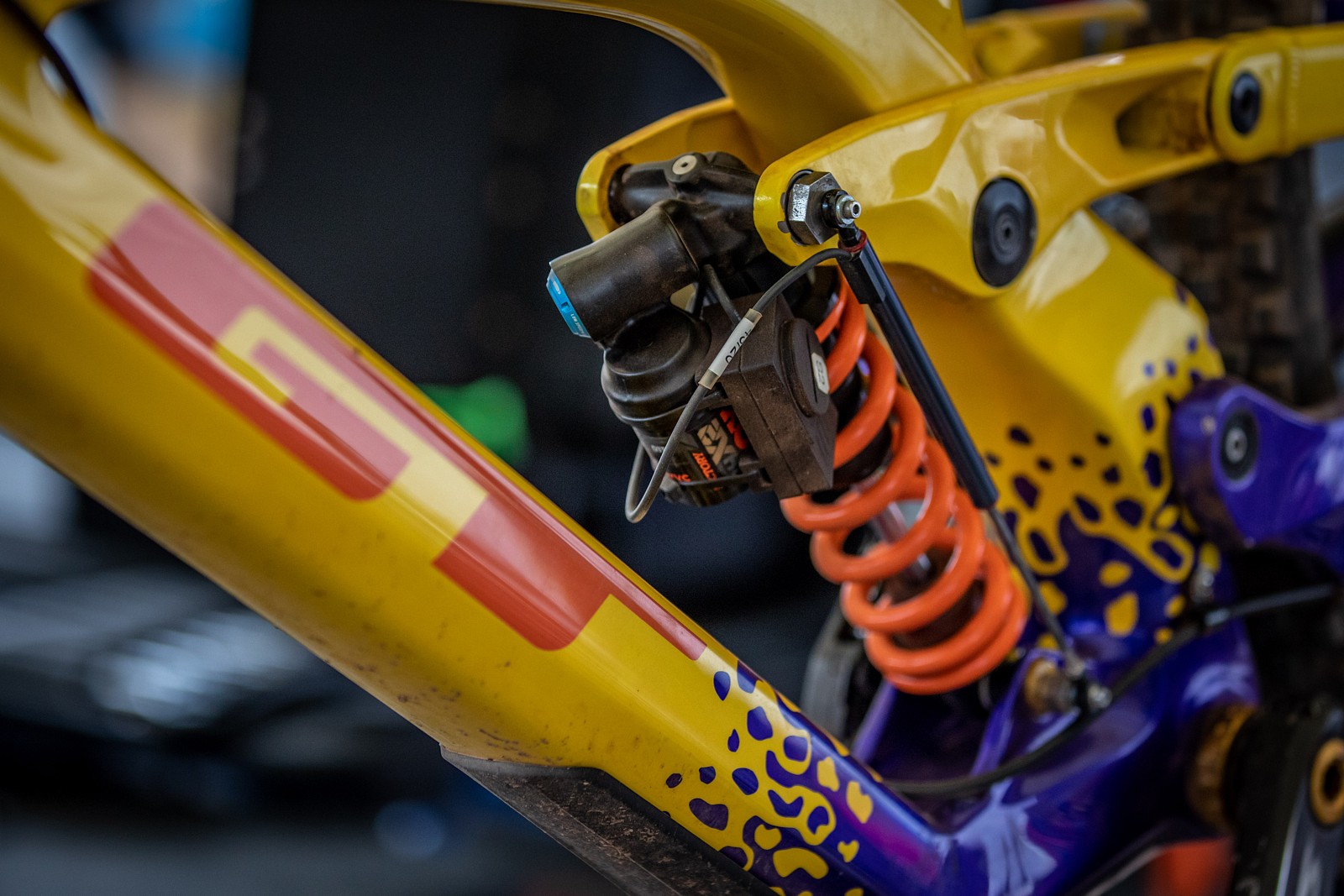 Ethan Craik's GT Fury - PIT BITS 2 - Snowshoe World Cup Downhill ...