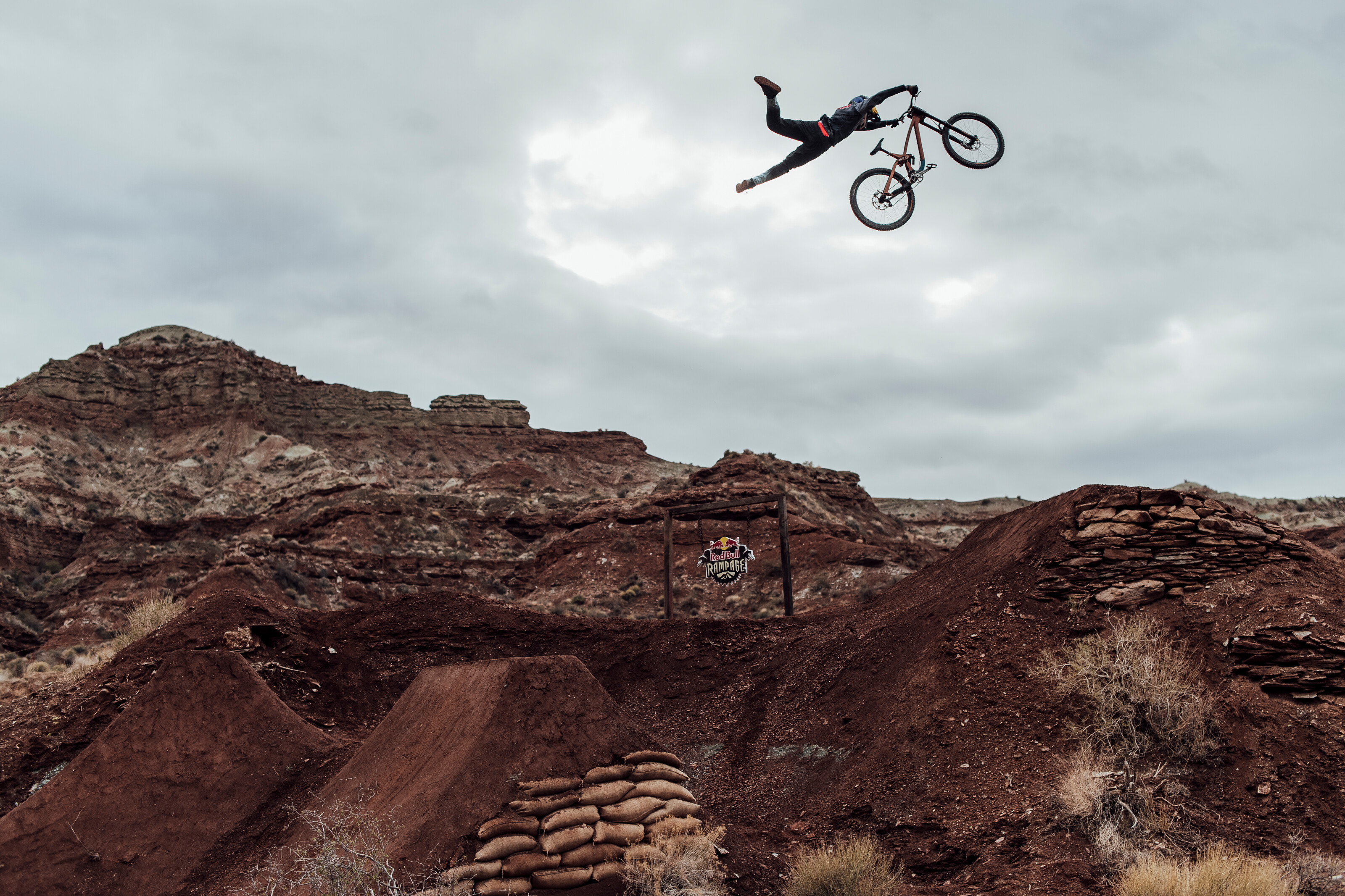 Szymon Godziek - 2021 Red Bull Rampage Photos - Mountain Biking ...