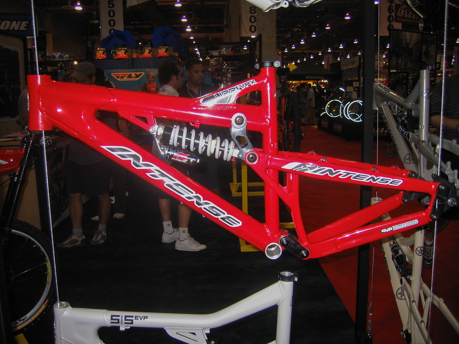 Intense Uzzi VPX - INTERBIKE 2005 Throwback - Mountain Biking Pictures ...